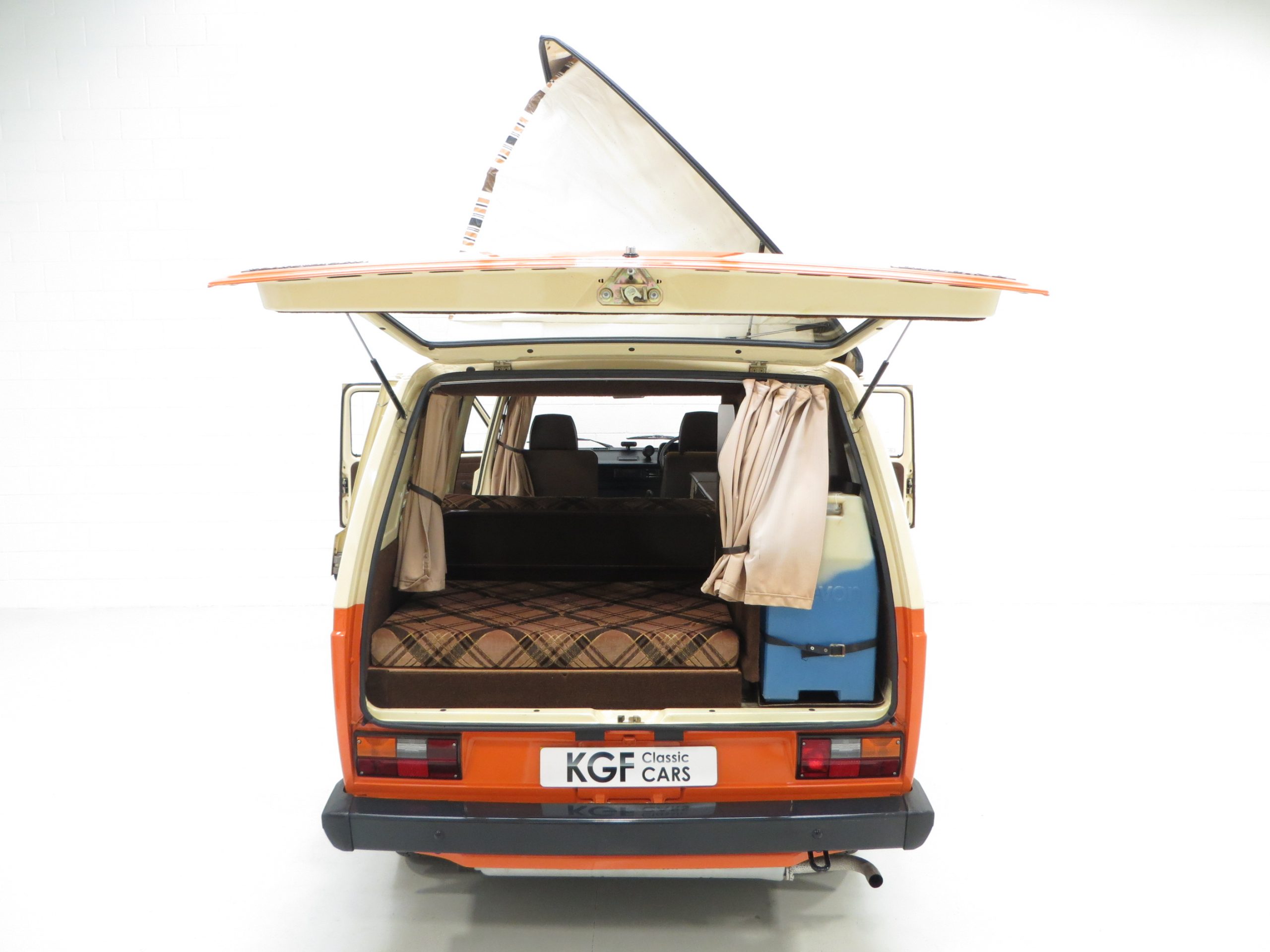 VW T25 Devon Moonraker – KGF