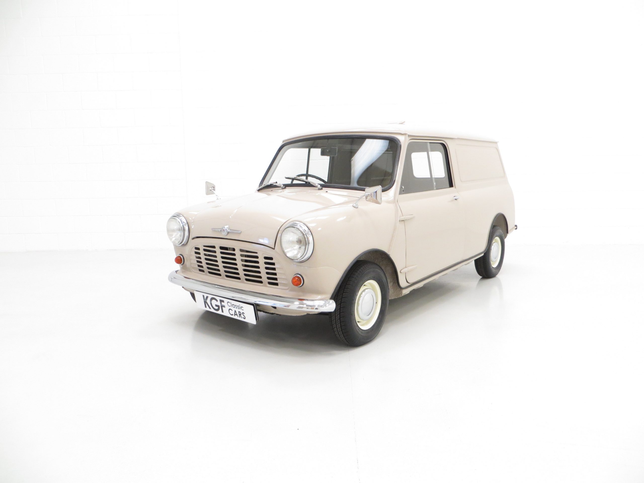 Mk1 Morris Mini Van 850 – KGF