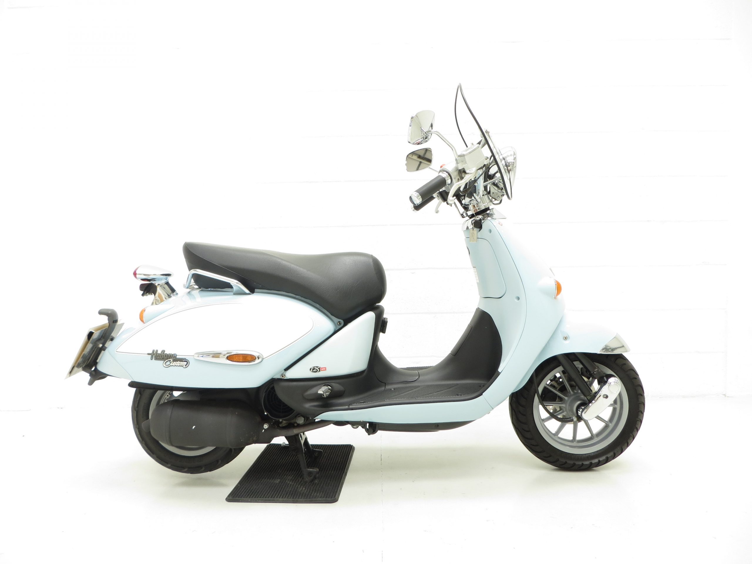 Aprilia Habana Custom 125 – KGF