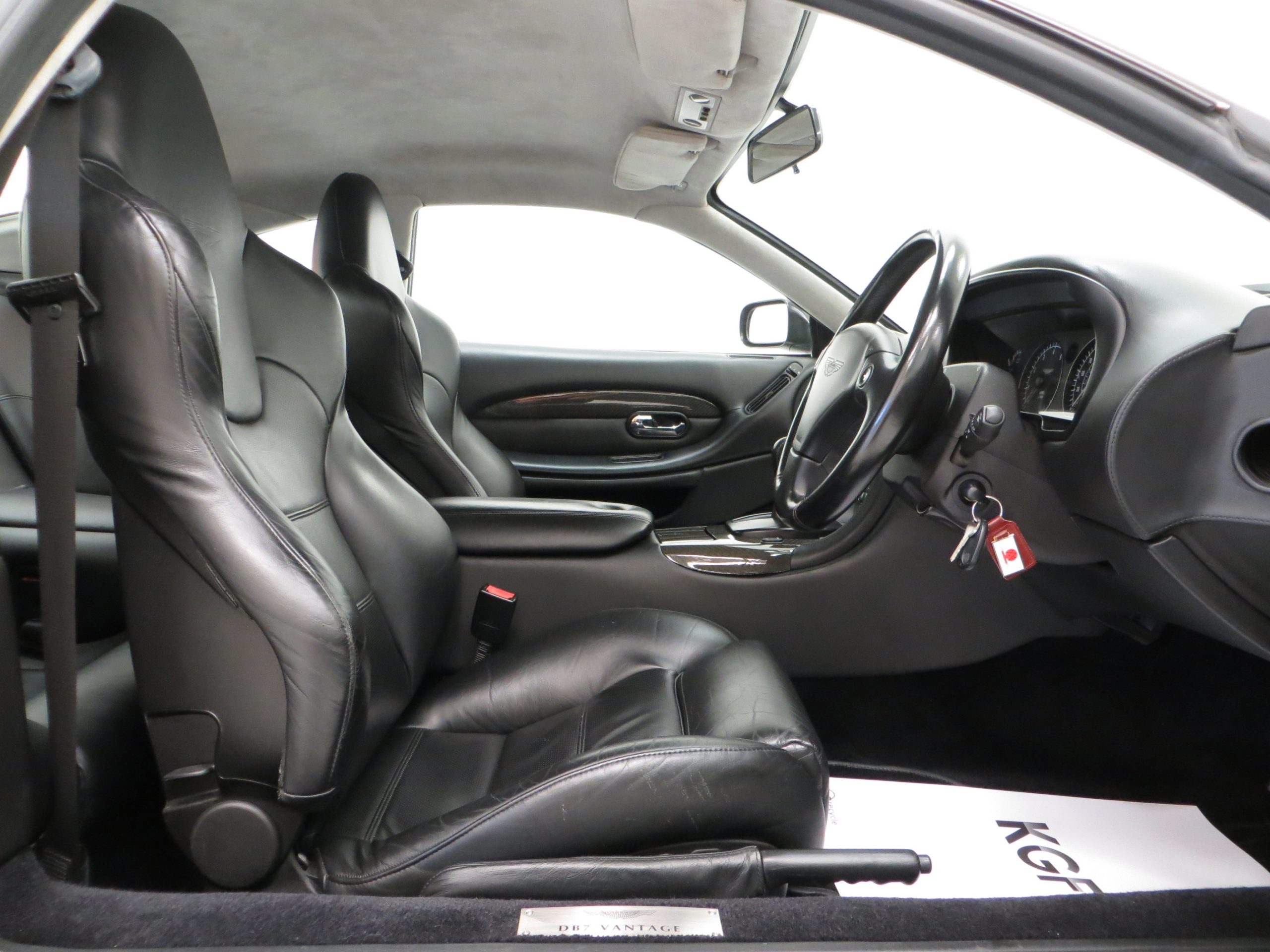 Aston Martin DB7 Vantage – KGF