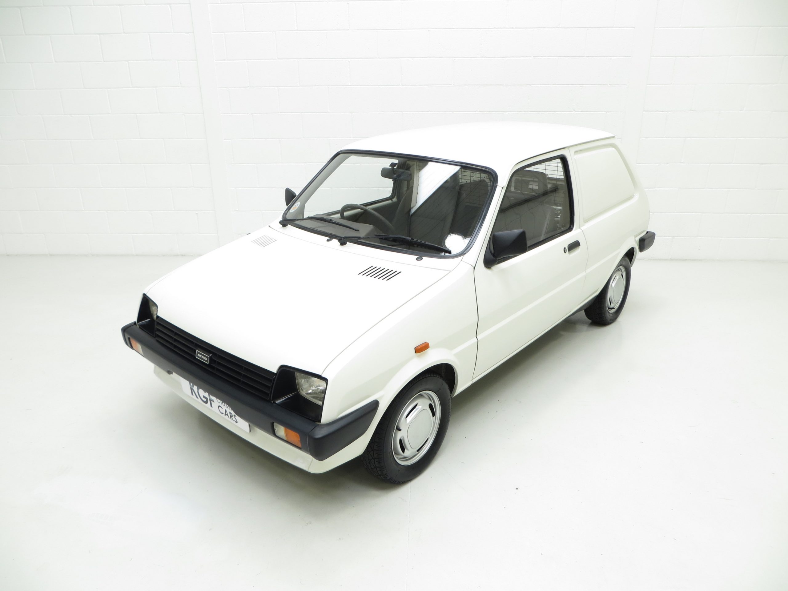 Austin Metro City 310 Van – KGF