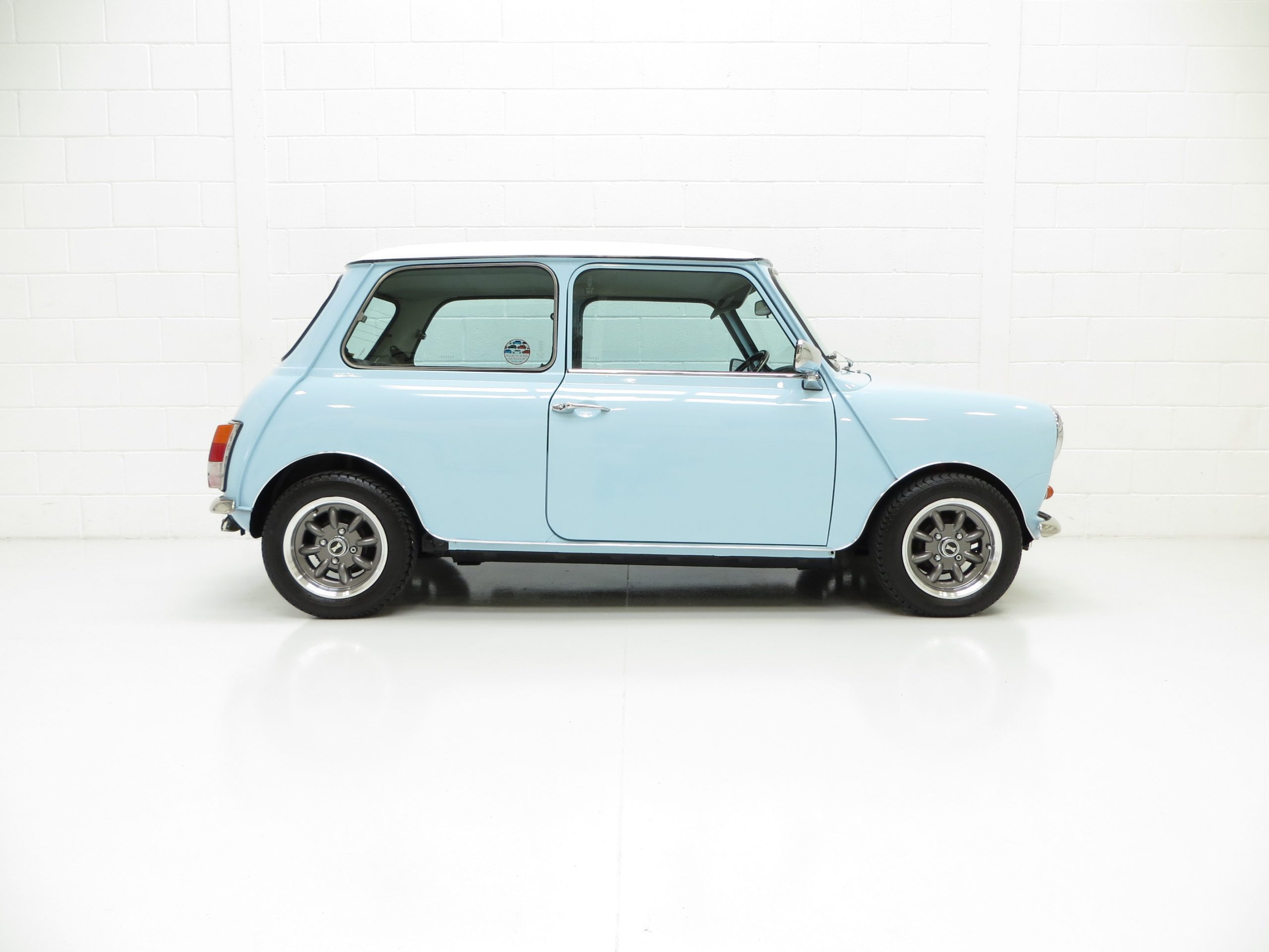 Mini Cooper Replica Baby Blue – KGF