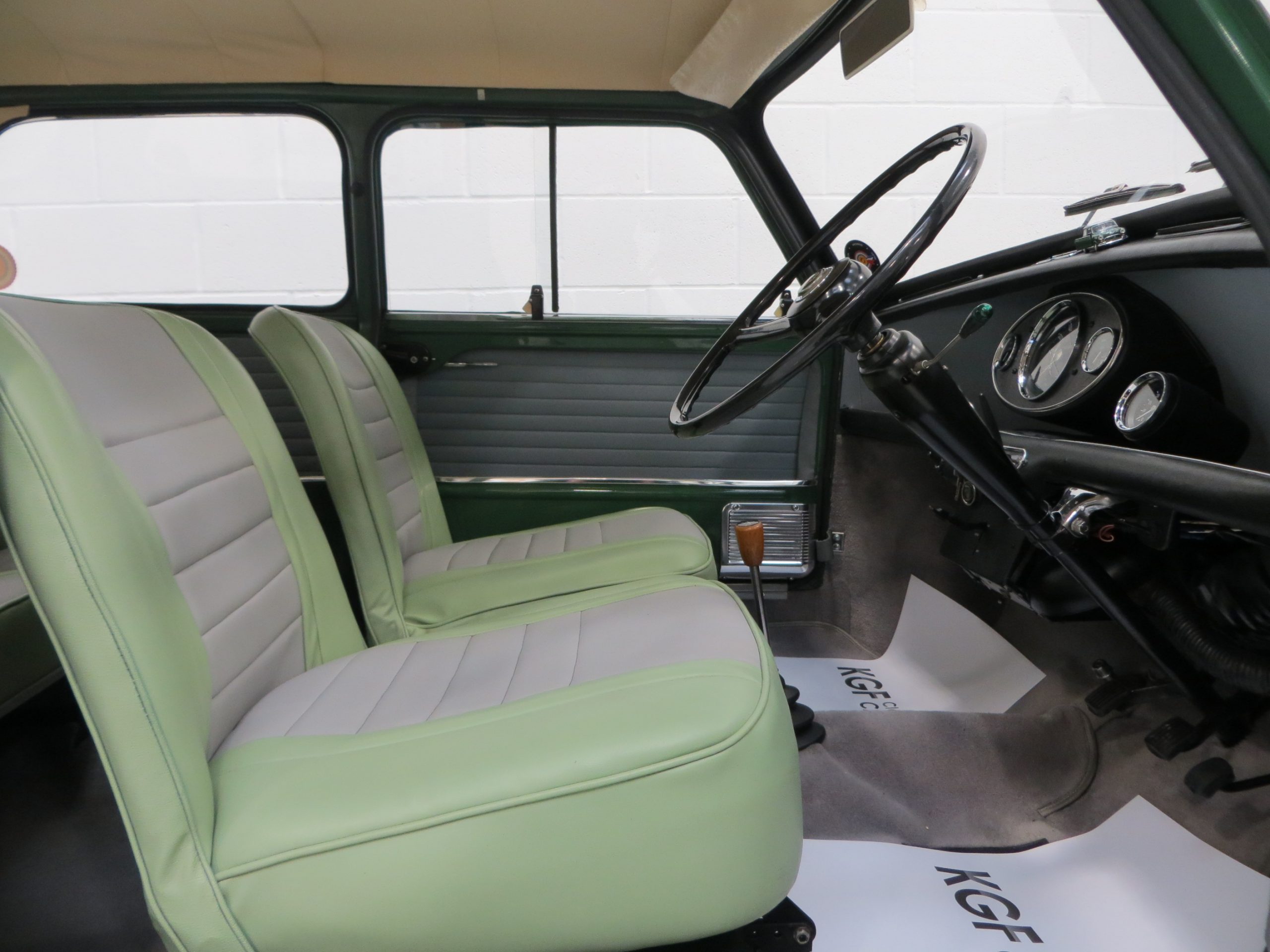 Austin Mini-Cooper – KGF