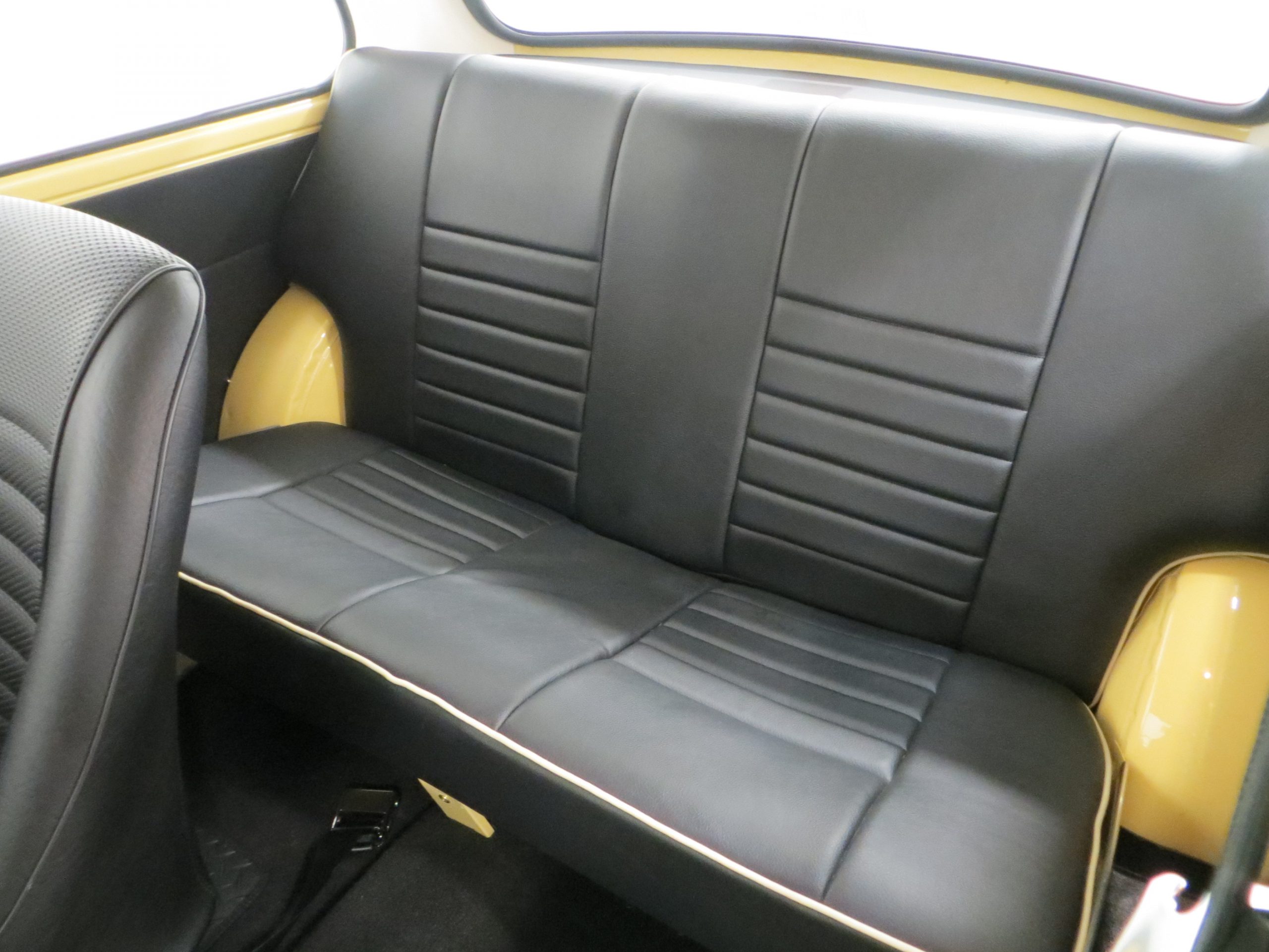 Austin Mini Cooper Recreation – KGF