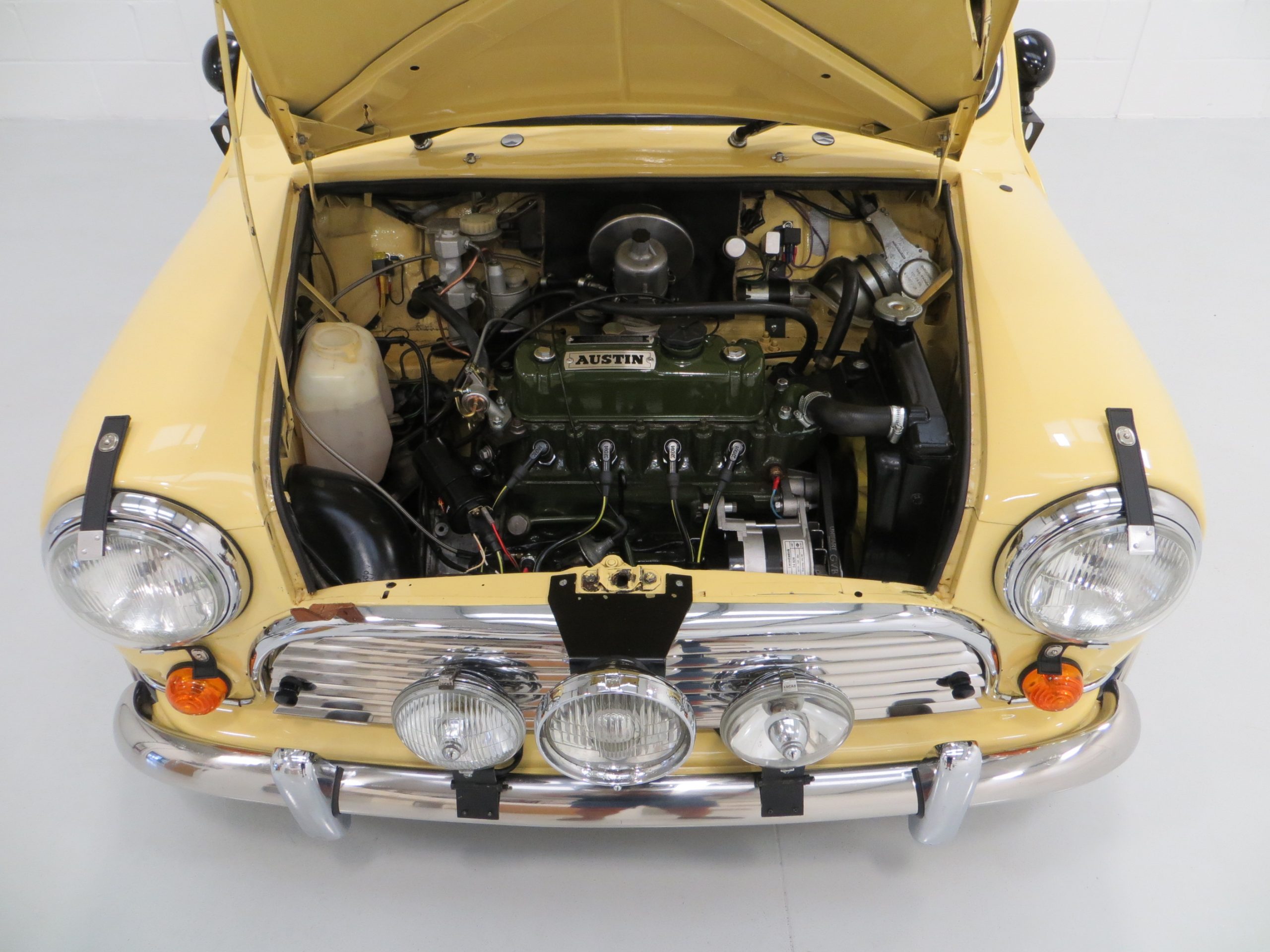 Austin Mini Cooper Recreation – KGF