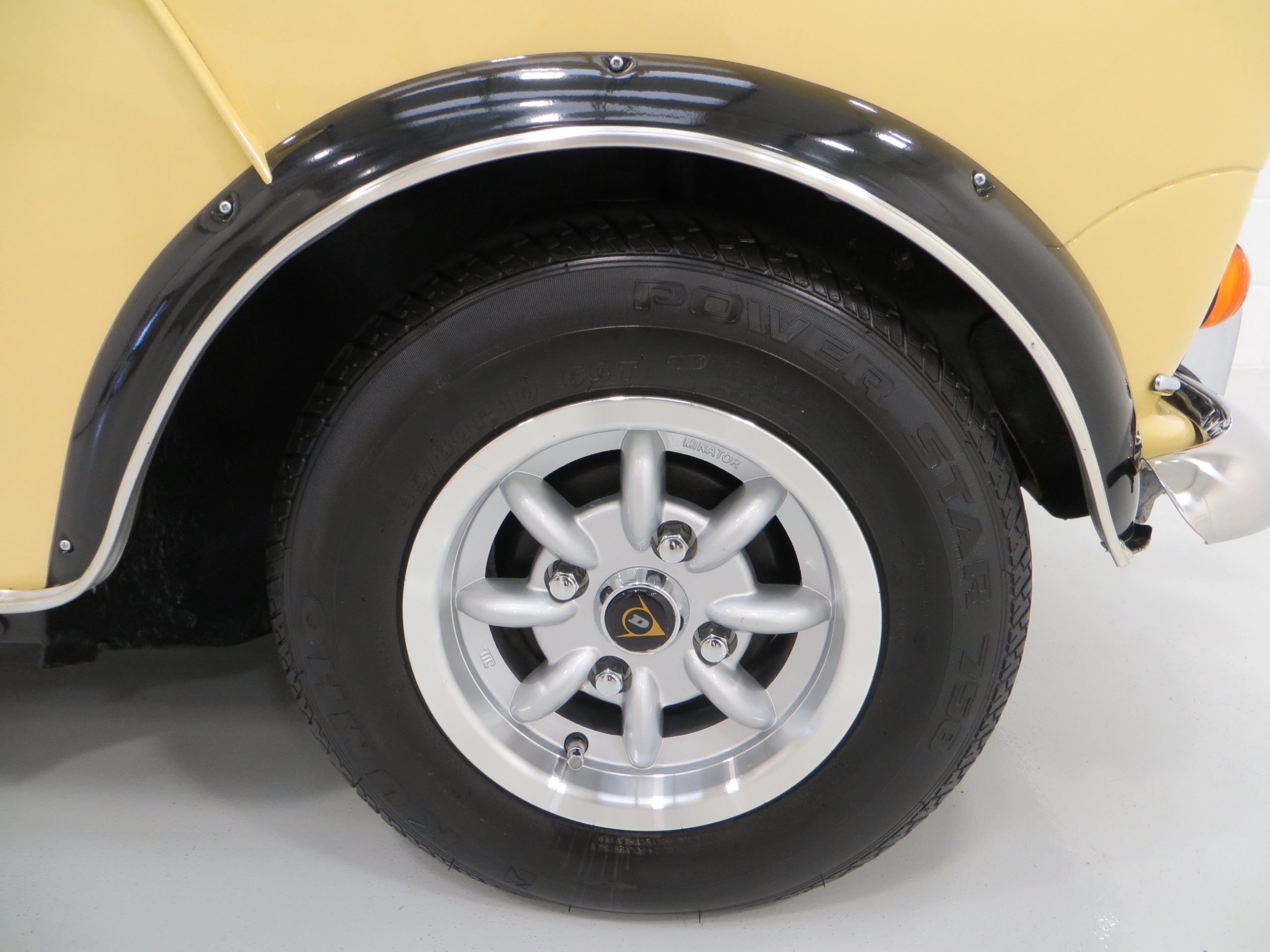 Austin Mini Cooper Recreation – KGF