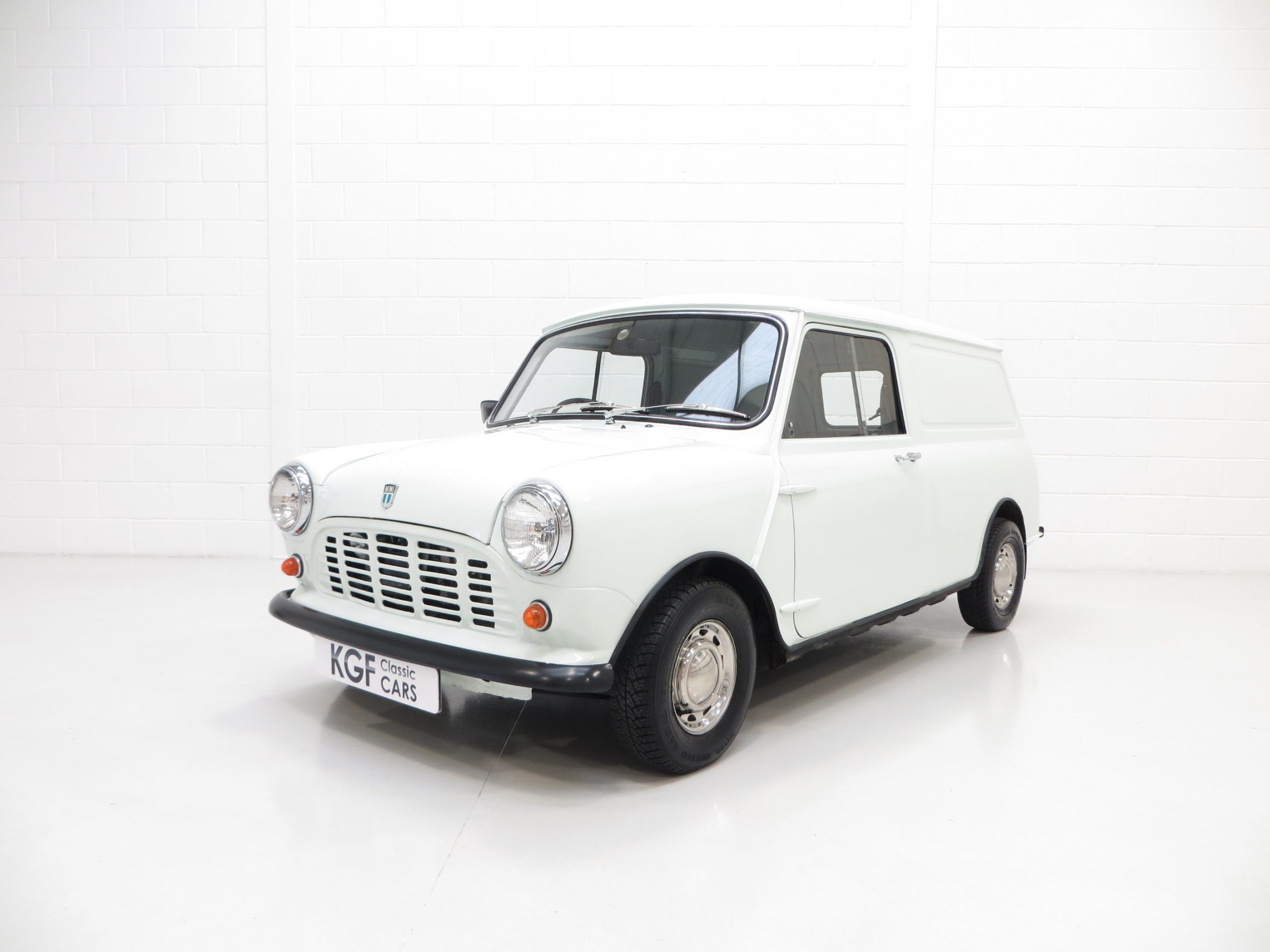 Austin Mini 850 Light Van – KGF