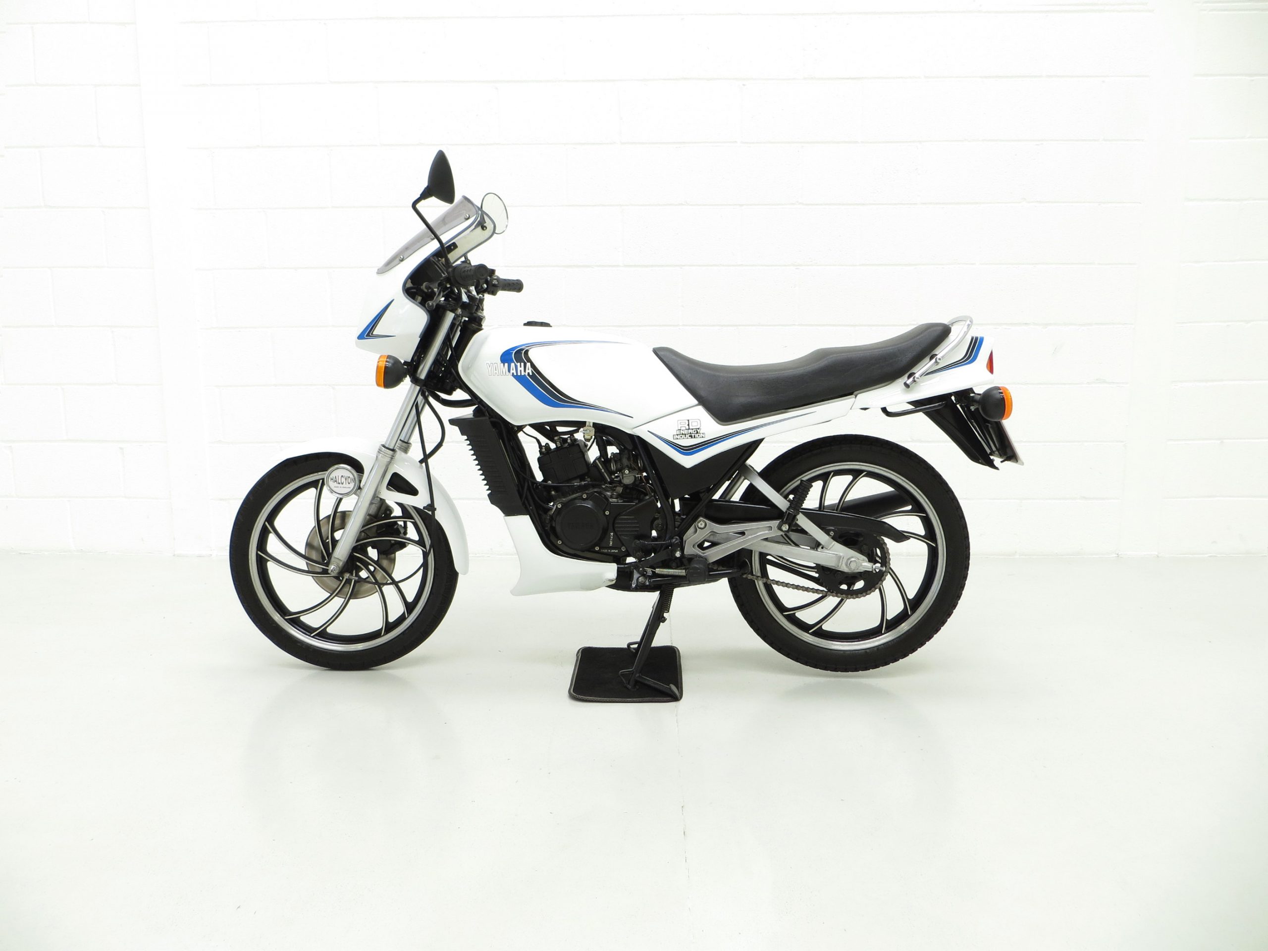 Yamaha RD125LC – KGF