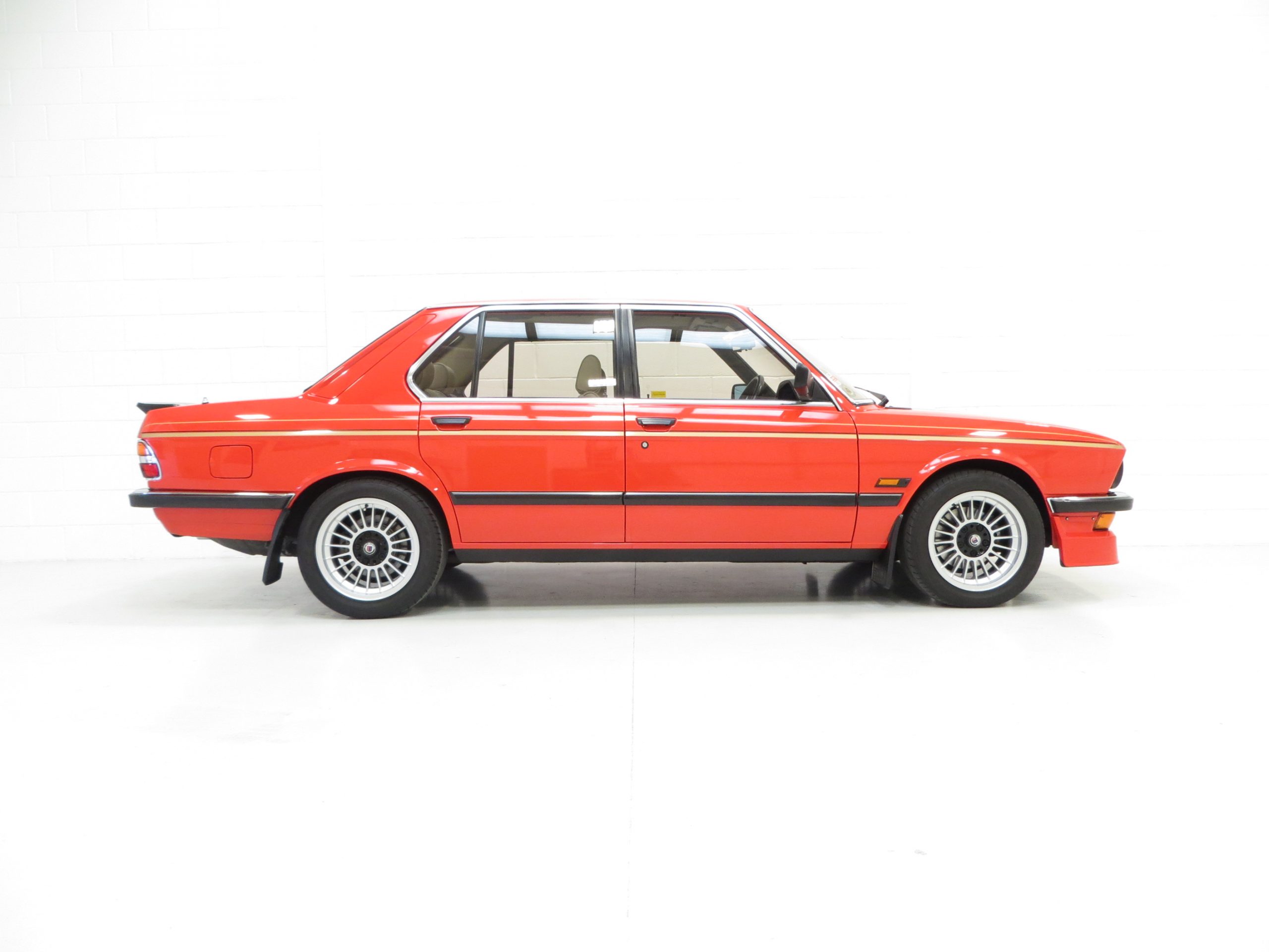 BMW E28 Alpina B2.8 – KGF