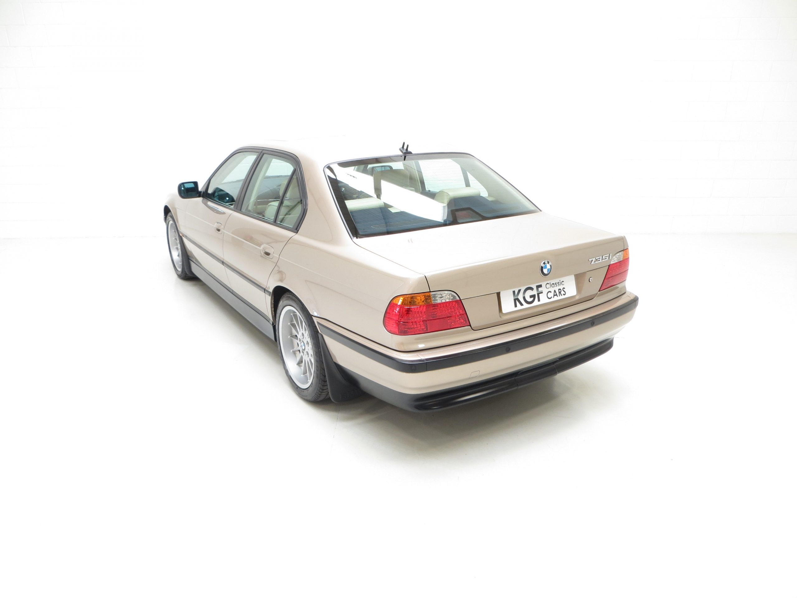 BMW E38 735i – KGF