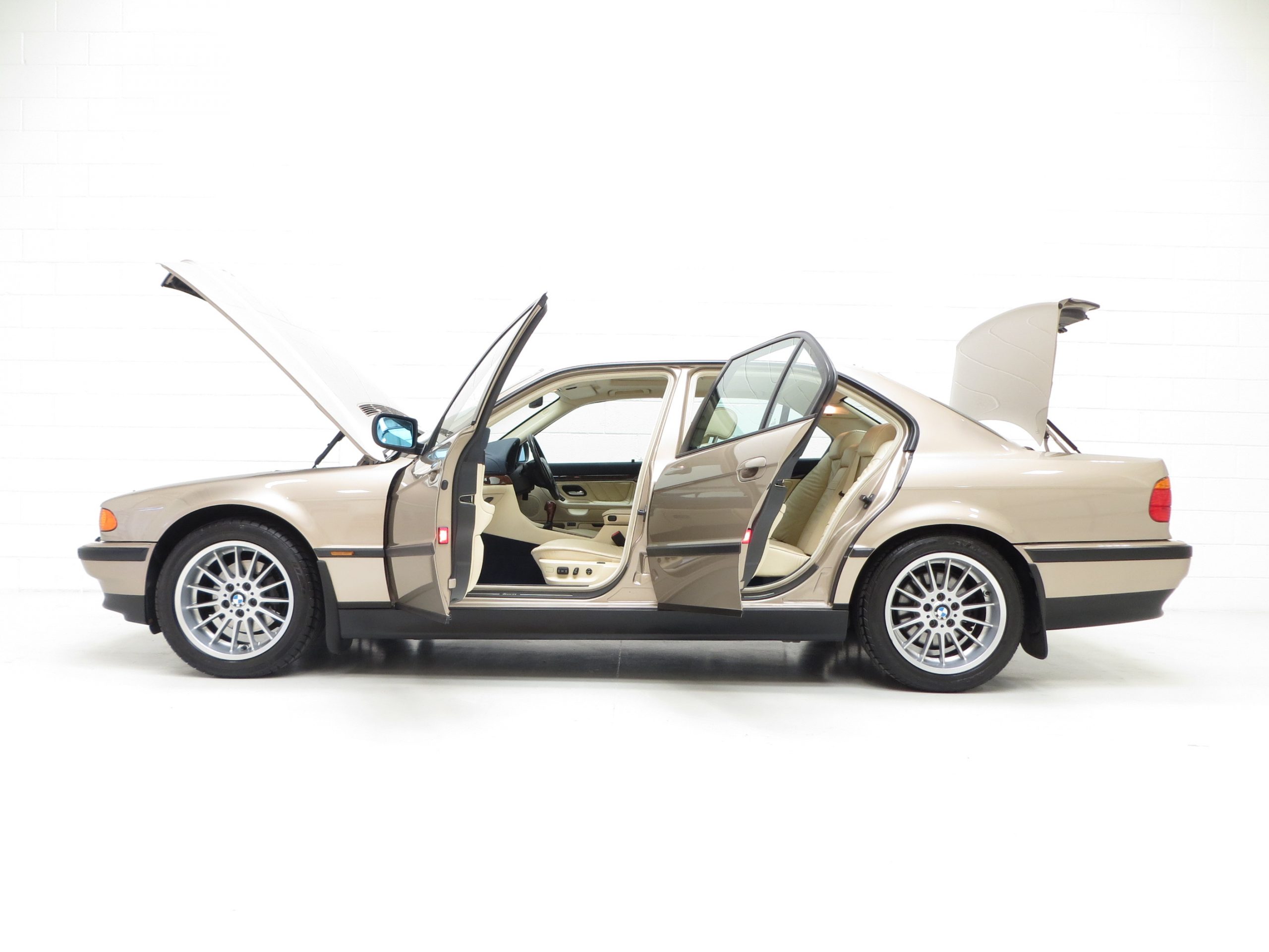 BMW E38 735i – KGF