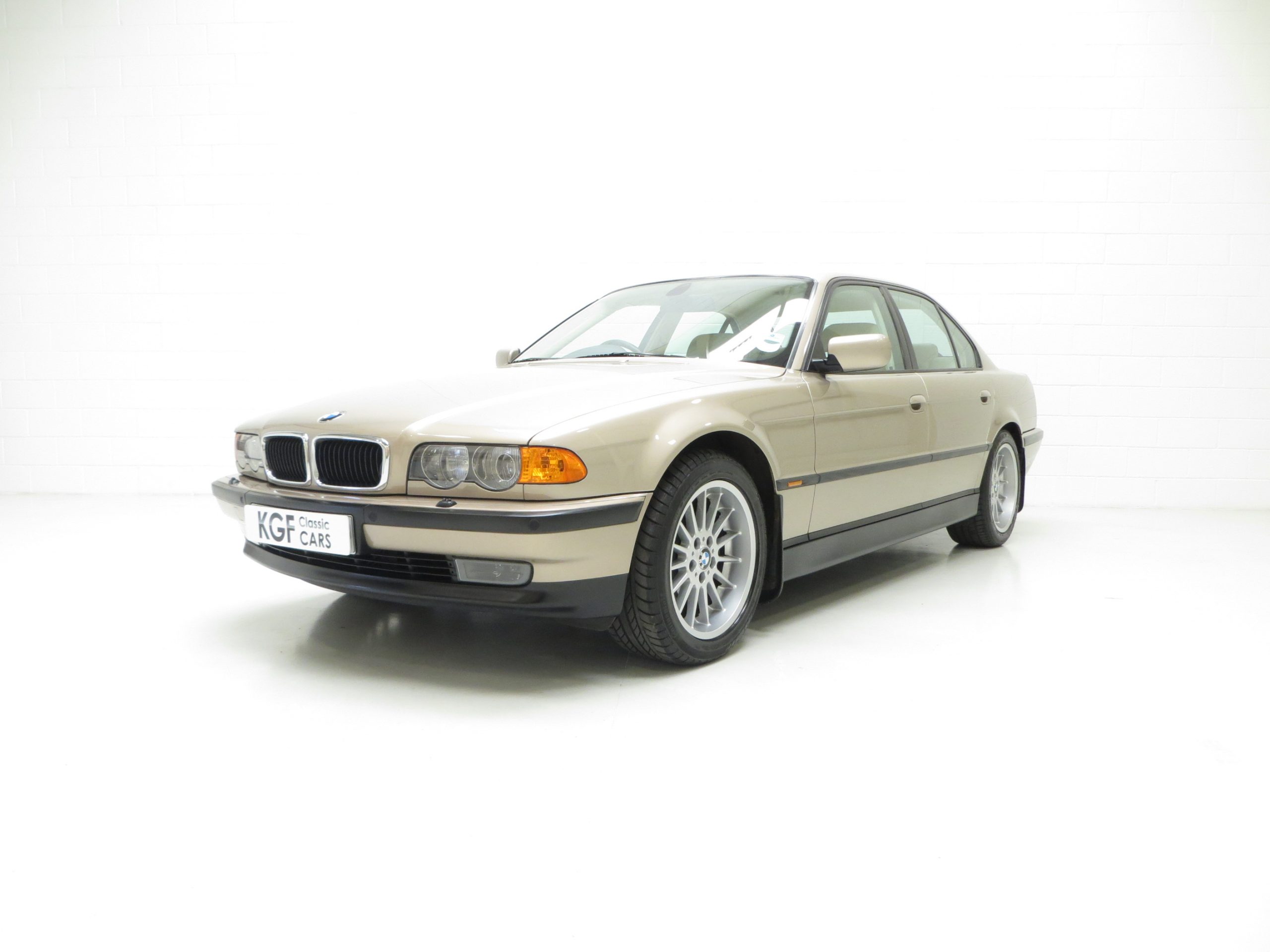 BMW E38 735i – KGF