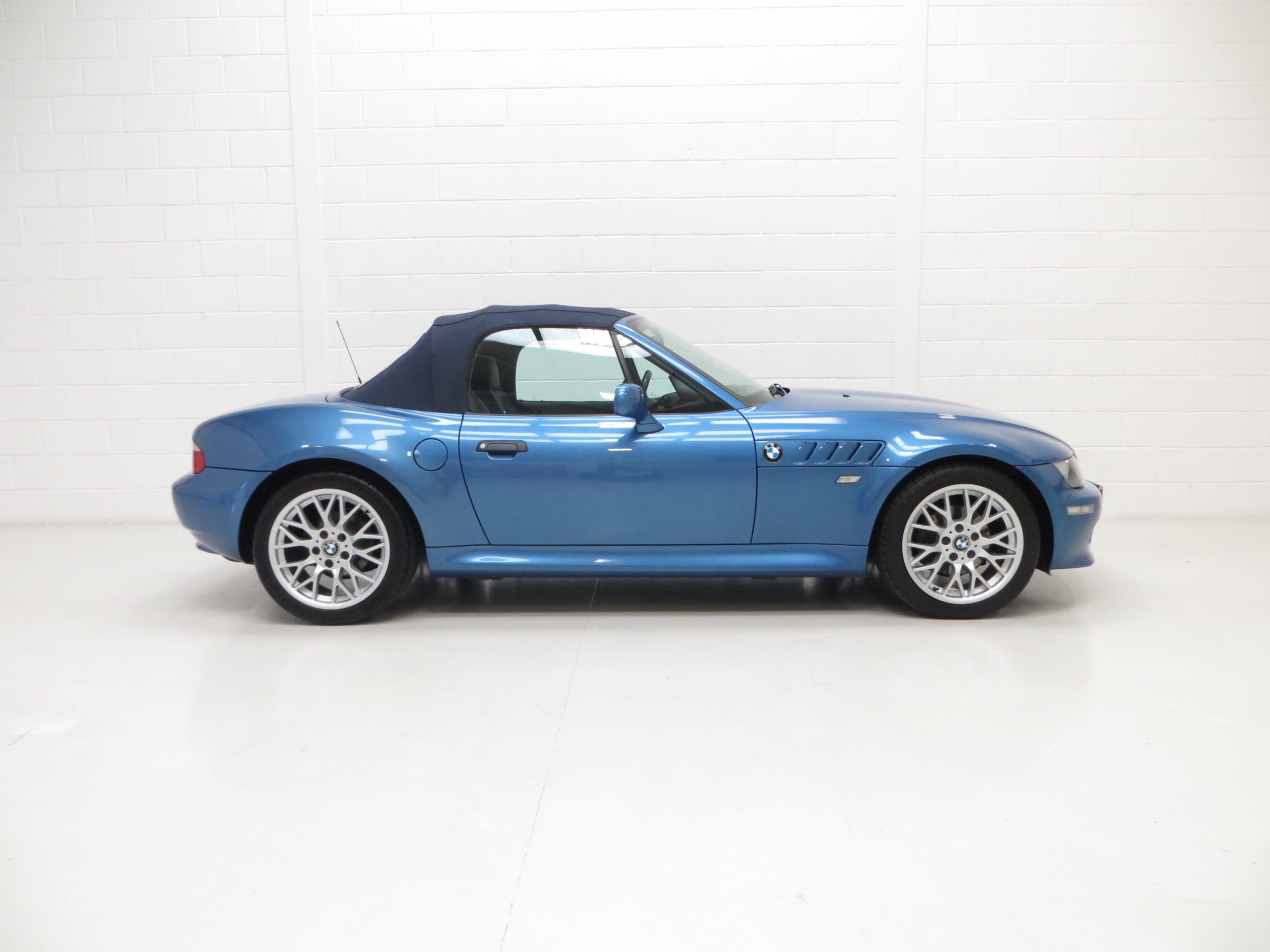 BMW Z3 2.2i Sport Edition Roadster – KGF