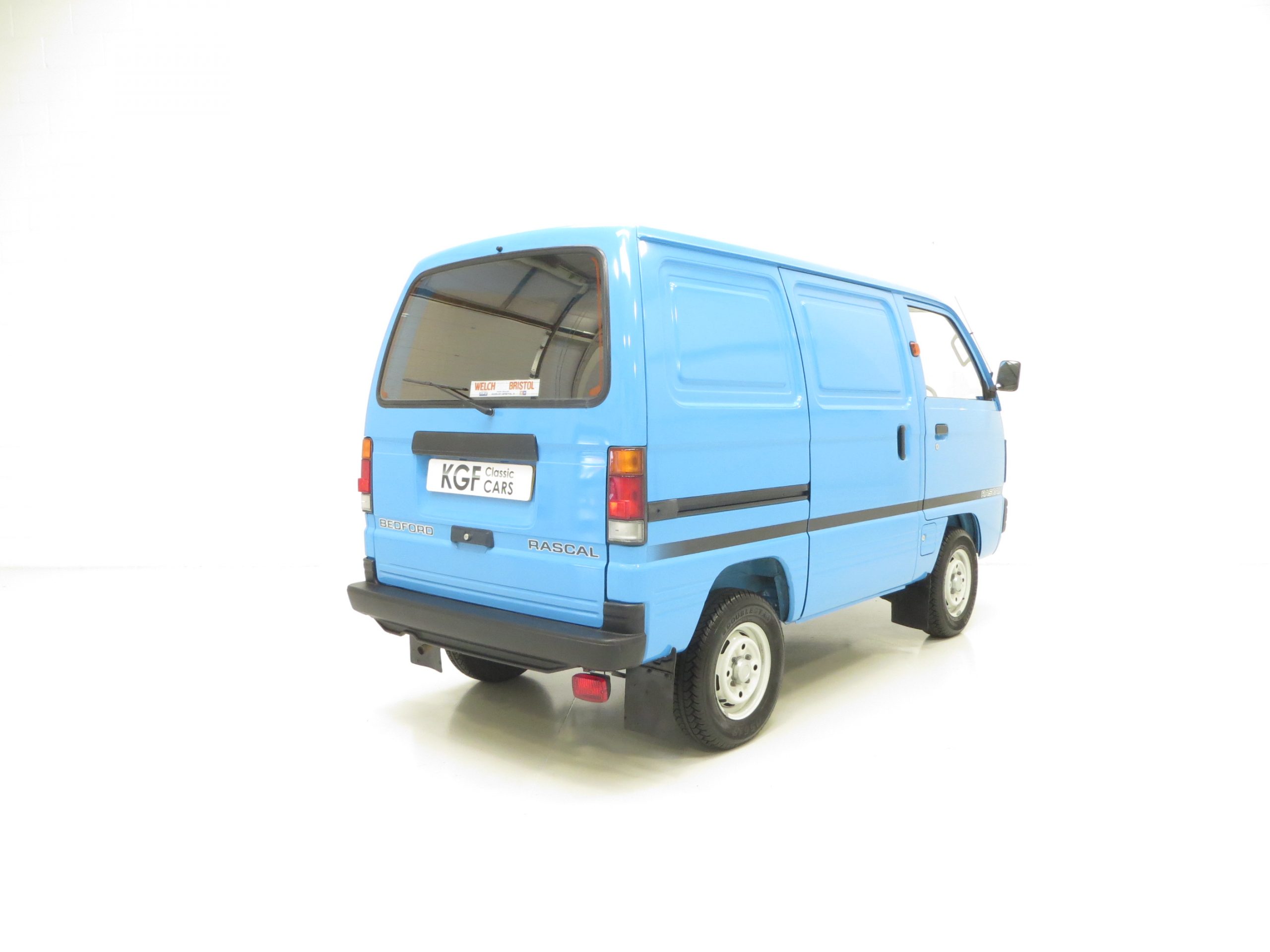 Bedford Rascal Van – KGF
