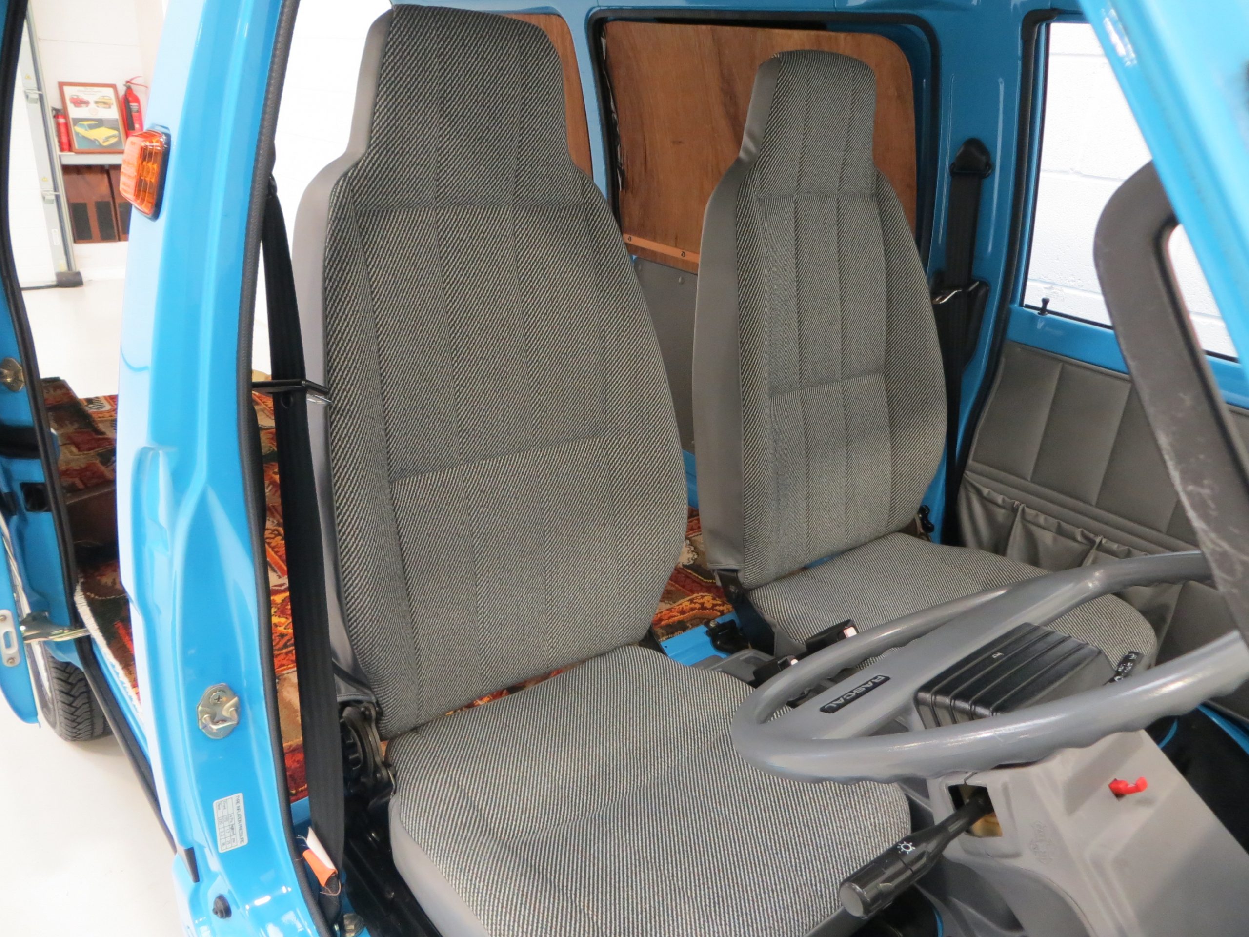 Bedford Rascal Van – KGF