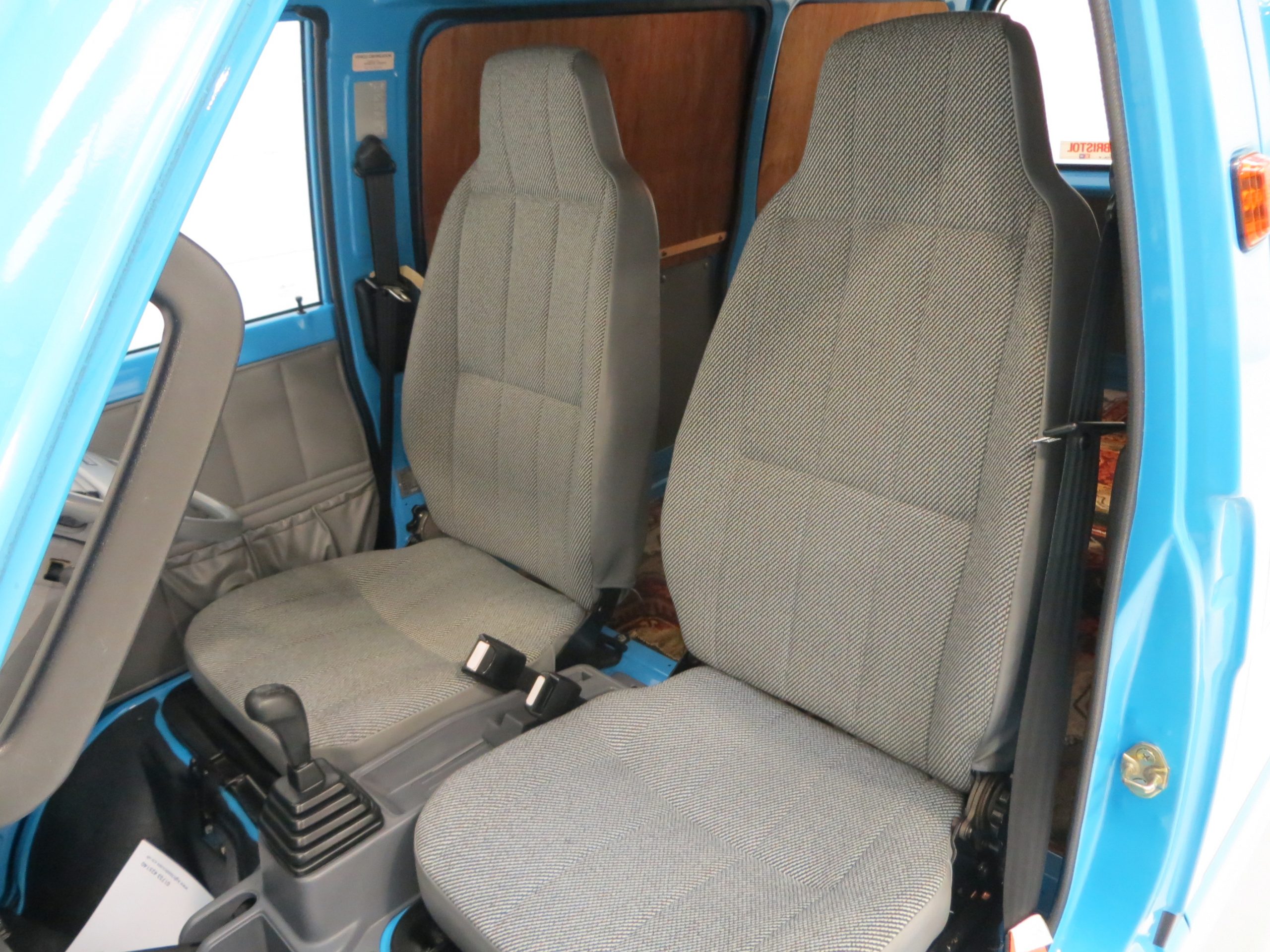 Bedford Rascal Van – KGF