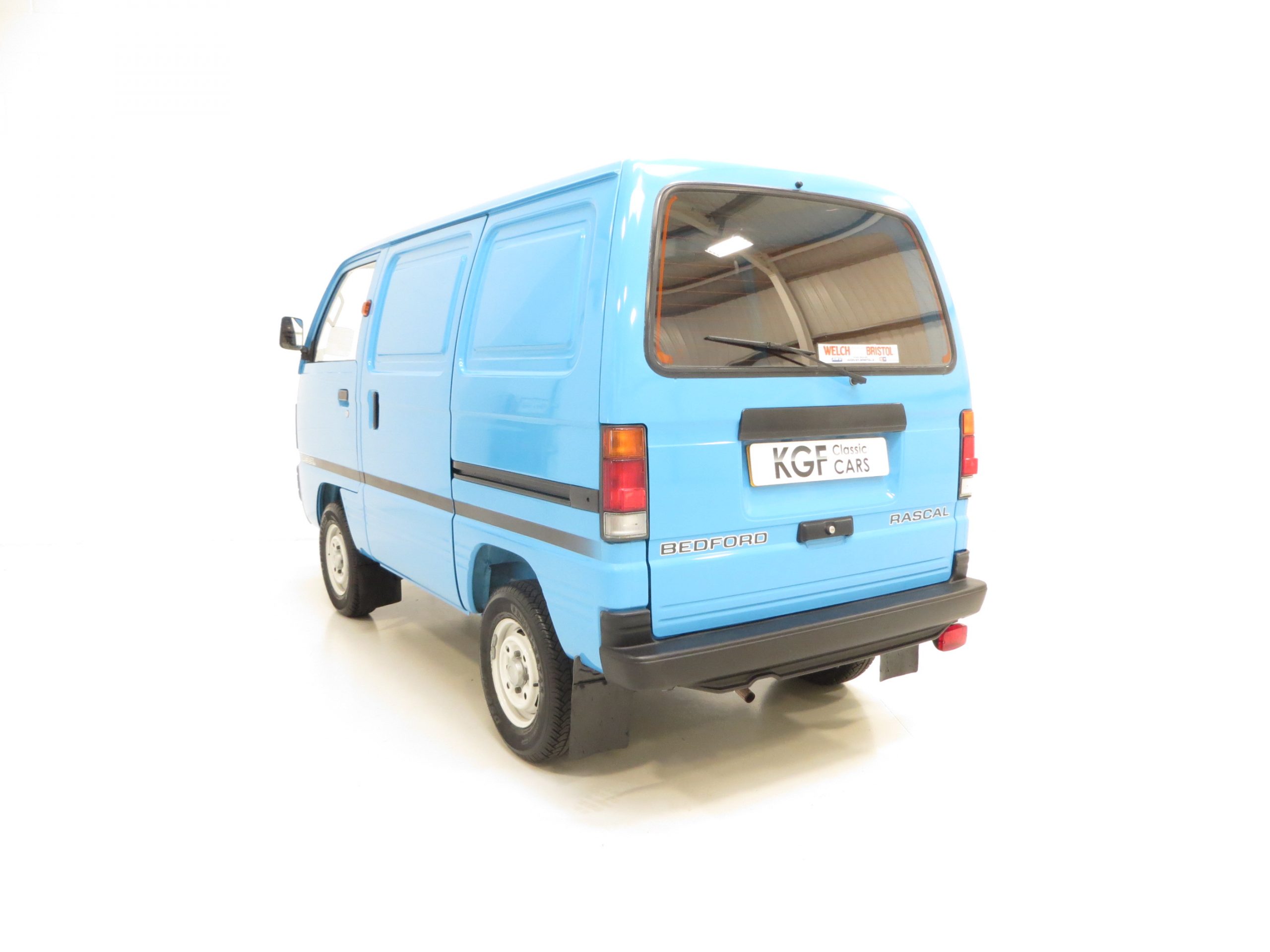 Bedford Rascal Van – KGF
