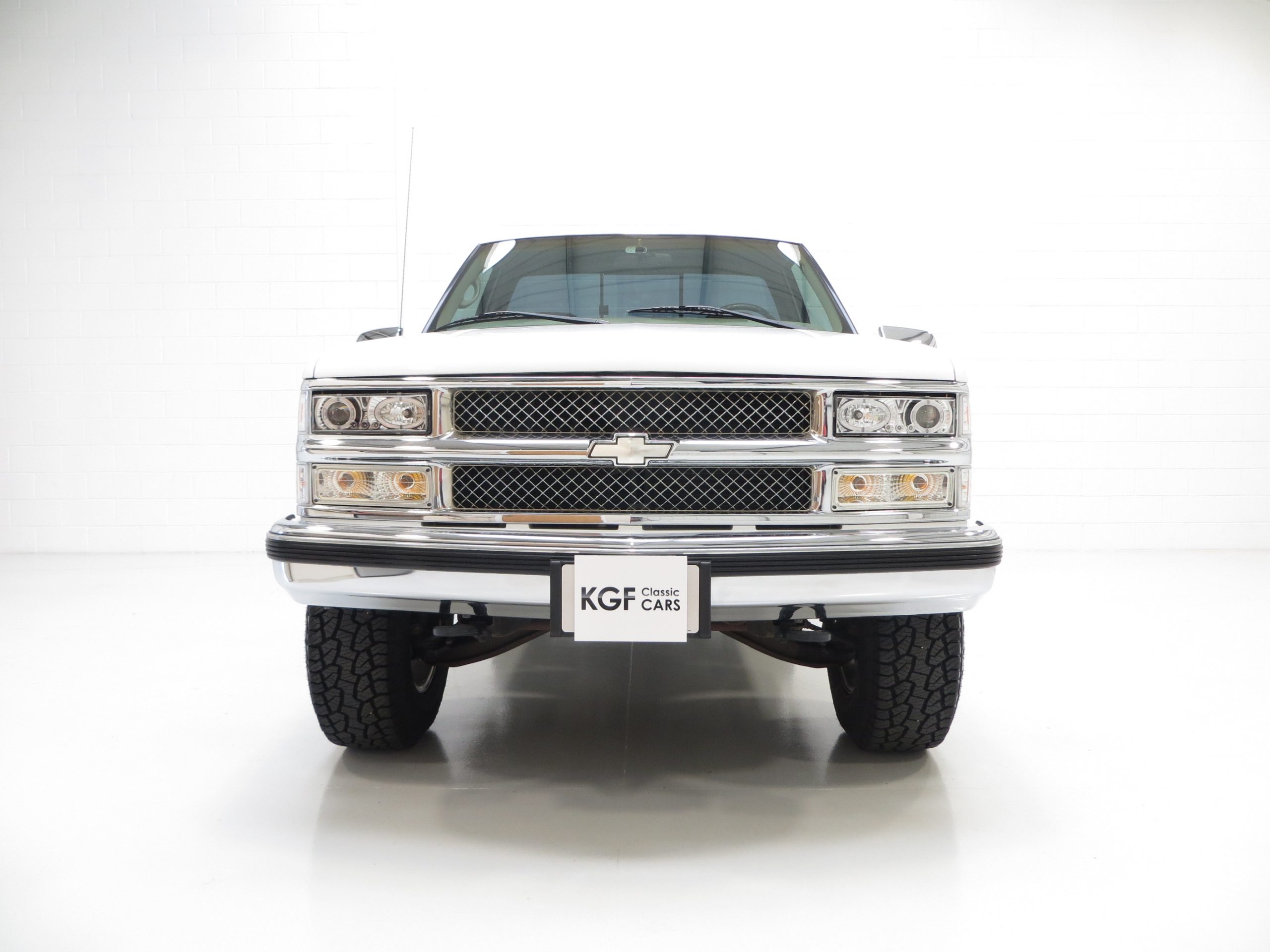 Chevrolet Silverado C/K2500 Fleetside Pick Up – KGF
