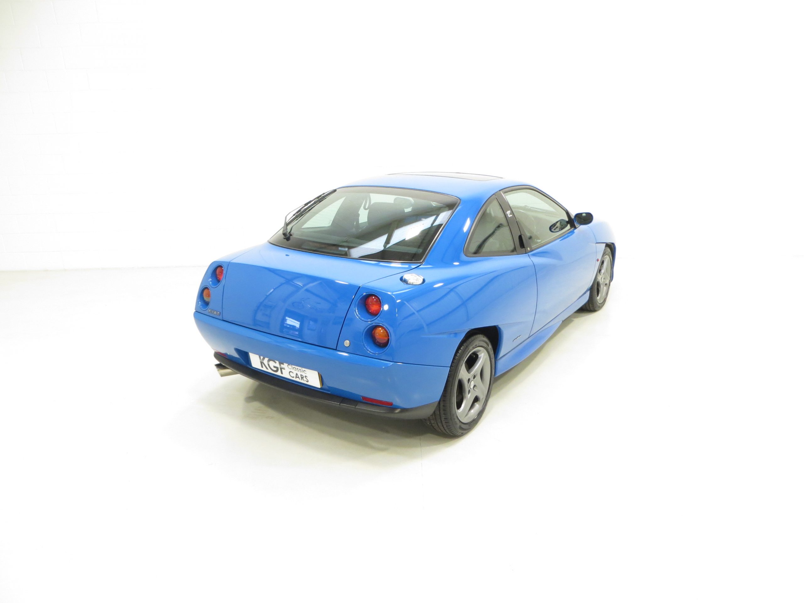 Fiat Coupe 2.0 20v Turbo – KGF