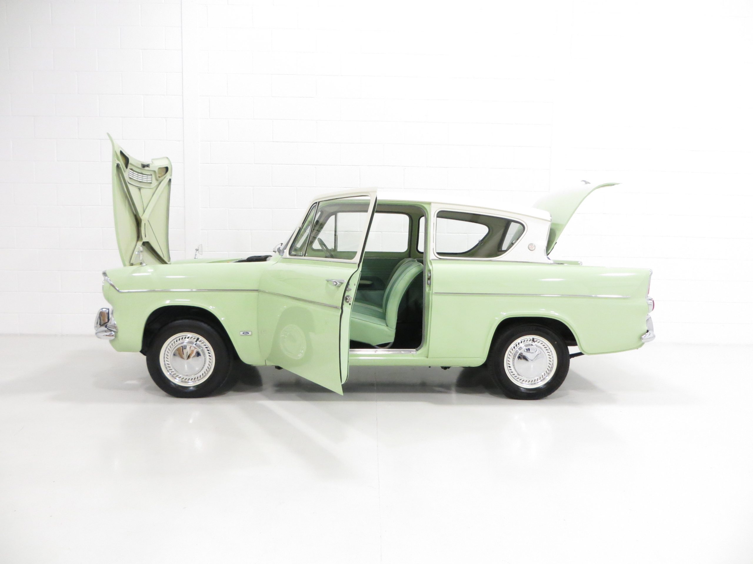 Ford Anglia 105E Deluxe – KGF