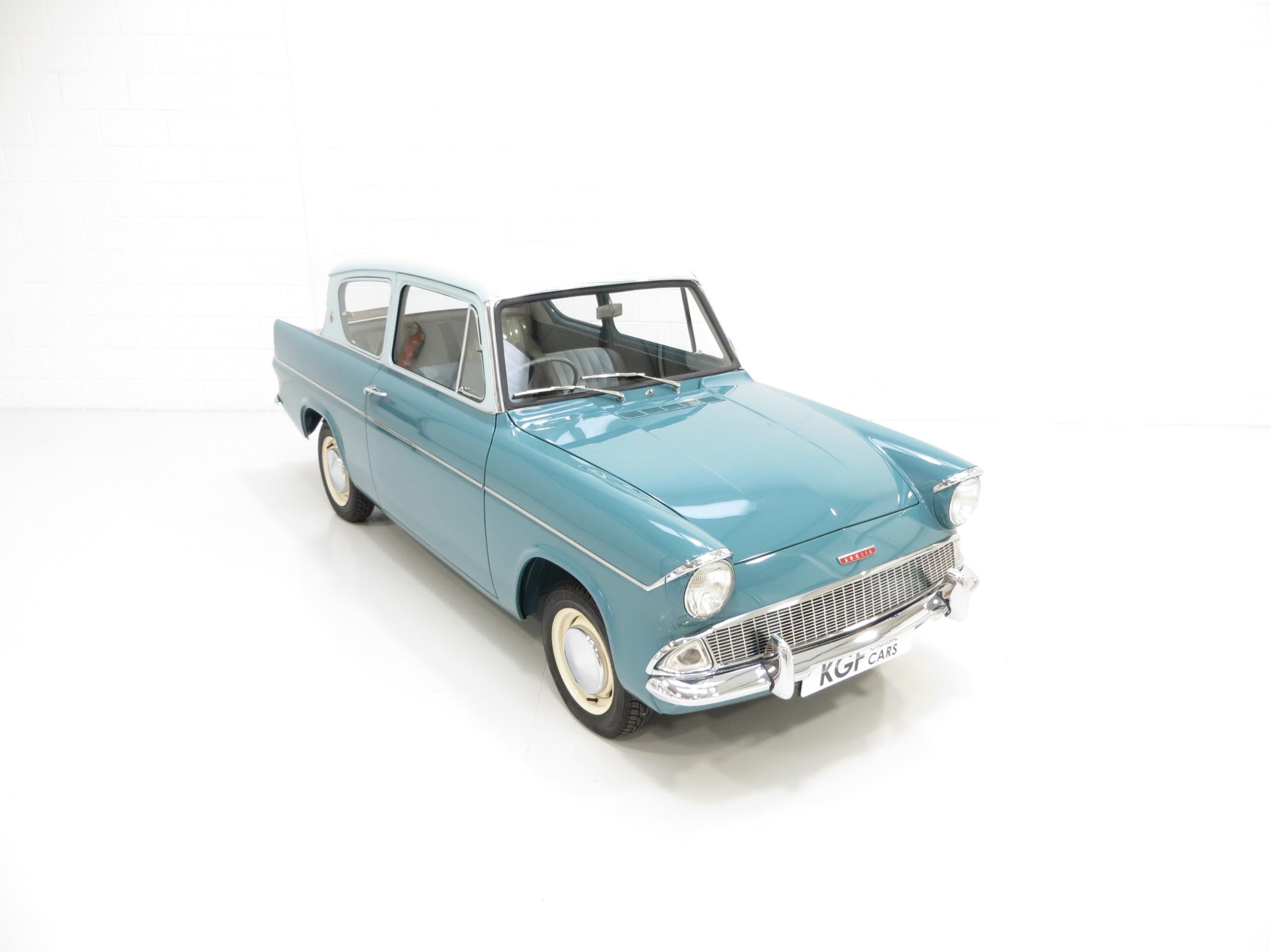 Ford Anglia 105E Deluxe – KGF