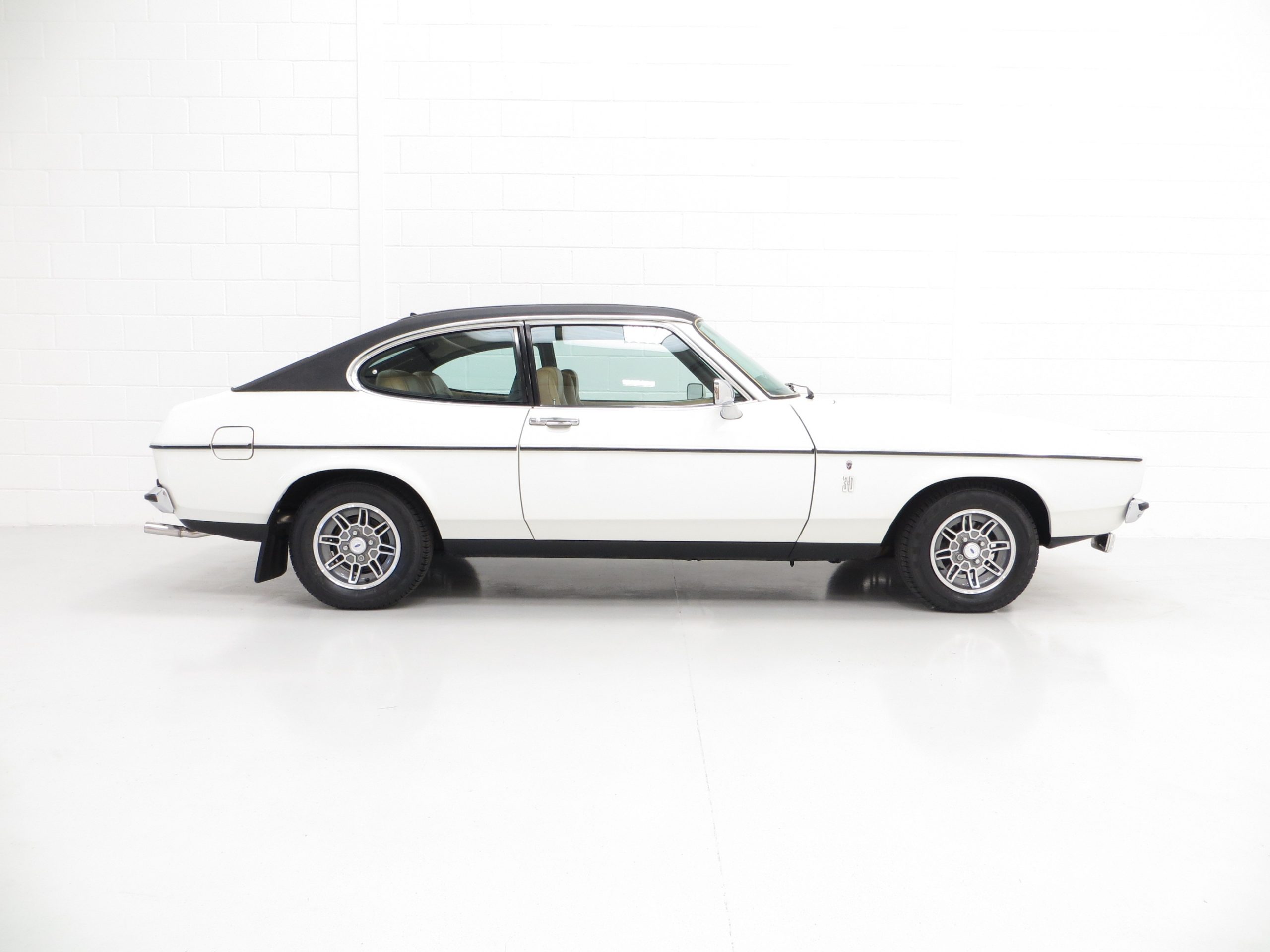 Ford Capri Mk2 3.0 Ghia – KGF