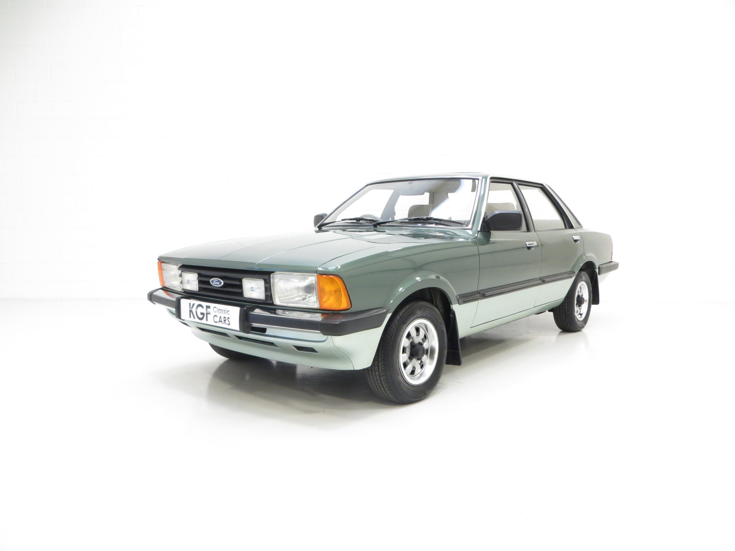 Ford Cortina MK5 Carousel – KGF