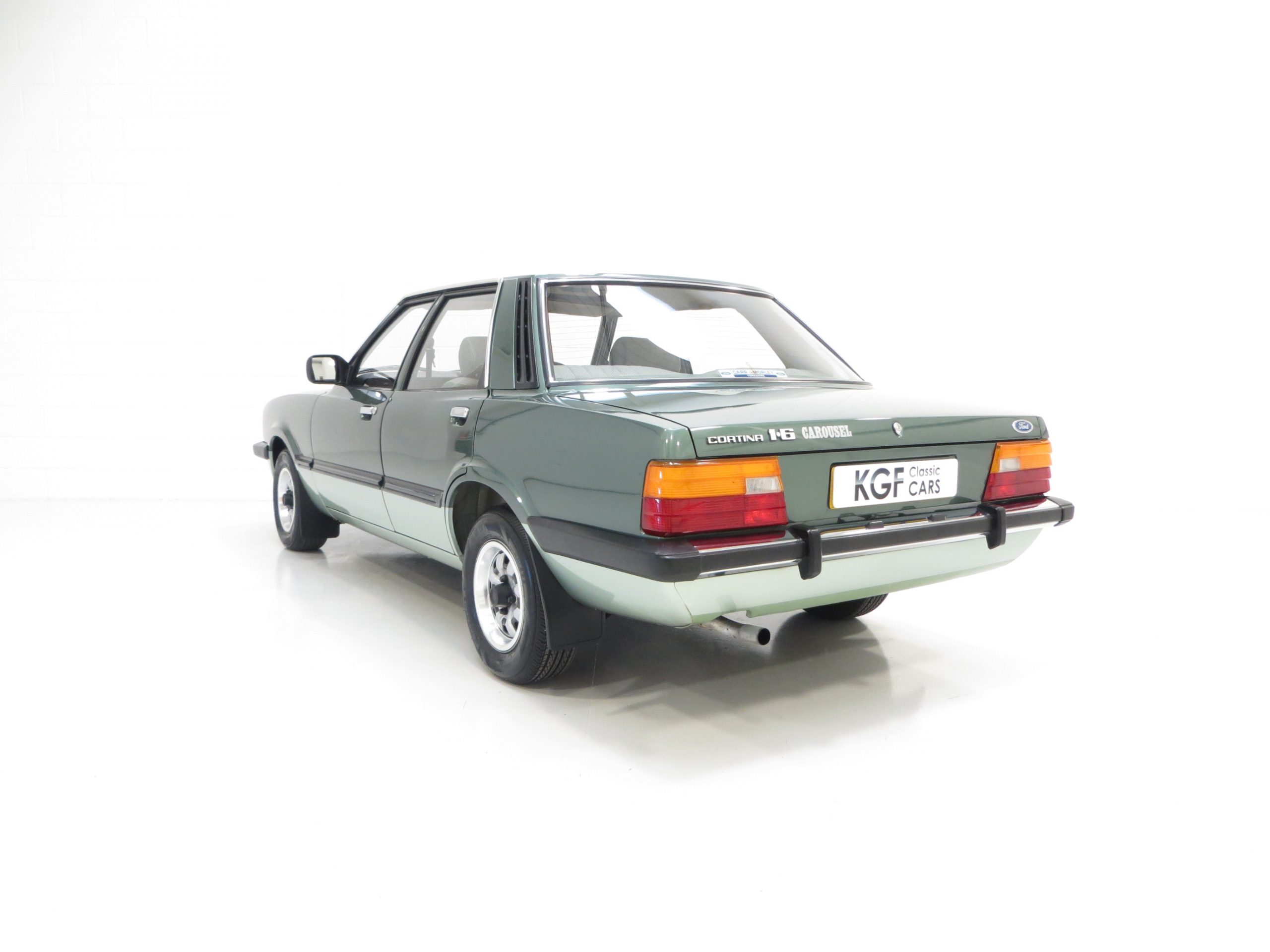 Ford Cortina MK5 Carousel – KGF