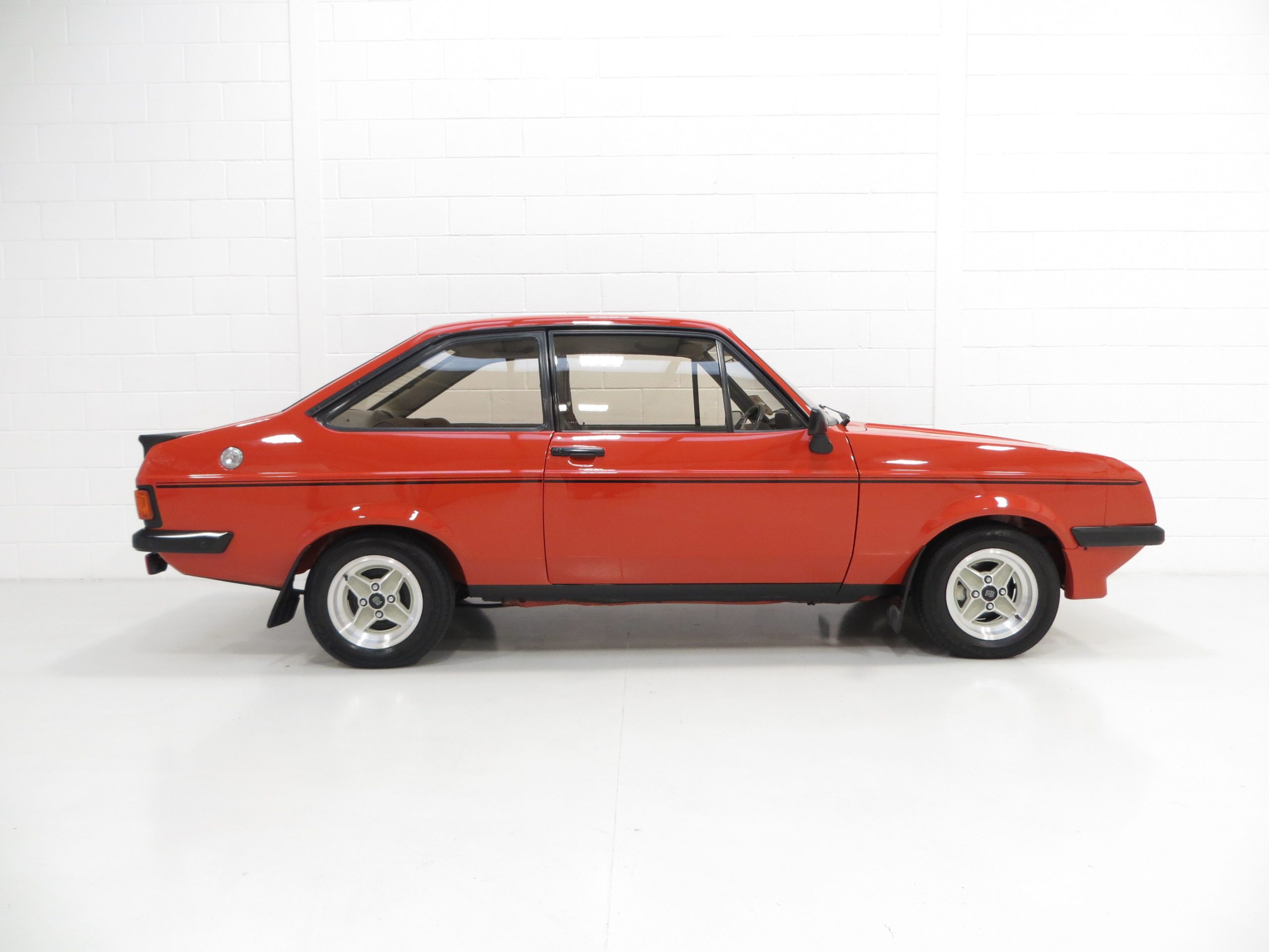 Ford Escort Mk2 RS2000 Custom – KGF