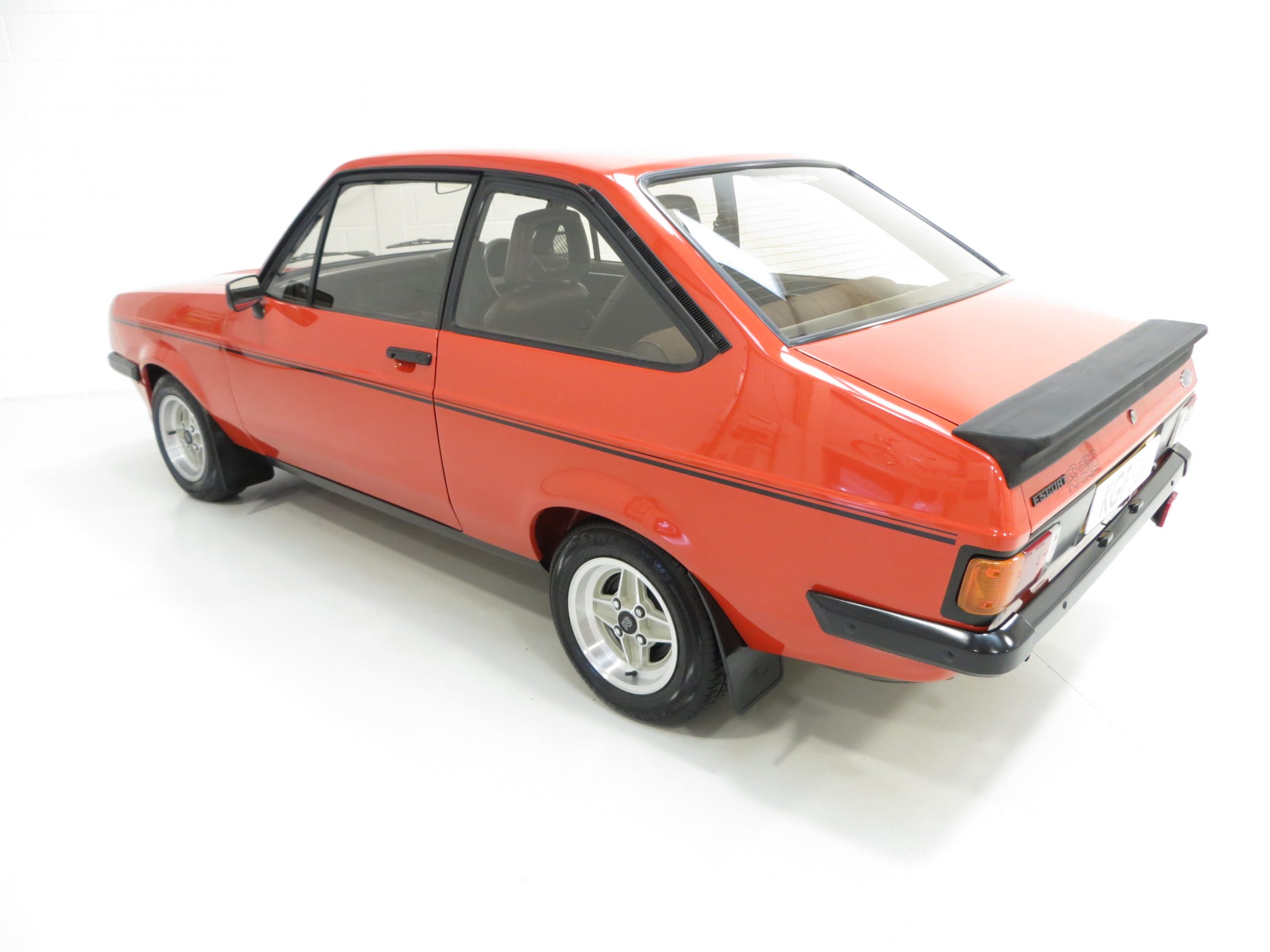 Ford Escort Mk2 RS2000 Custom – KGF