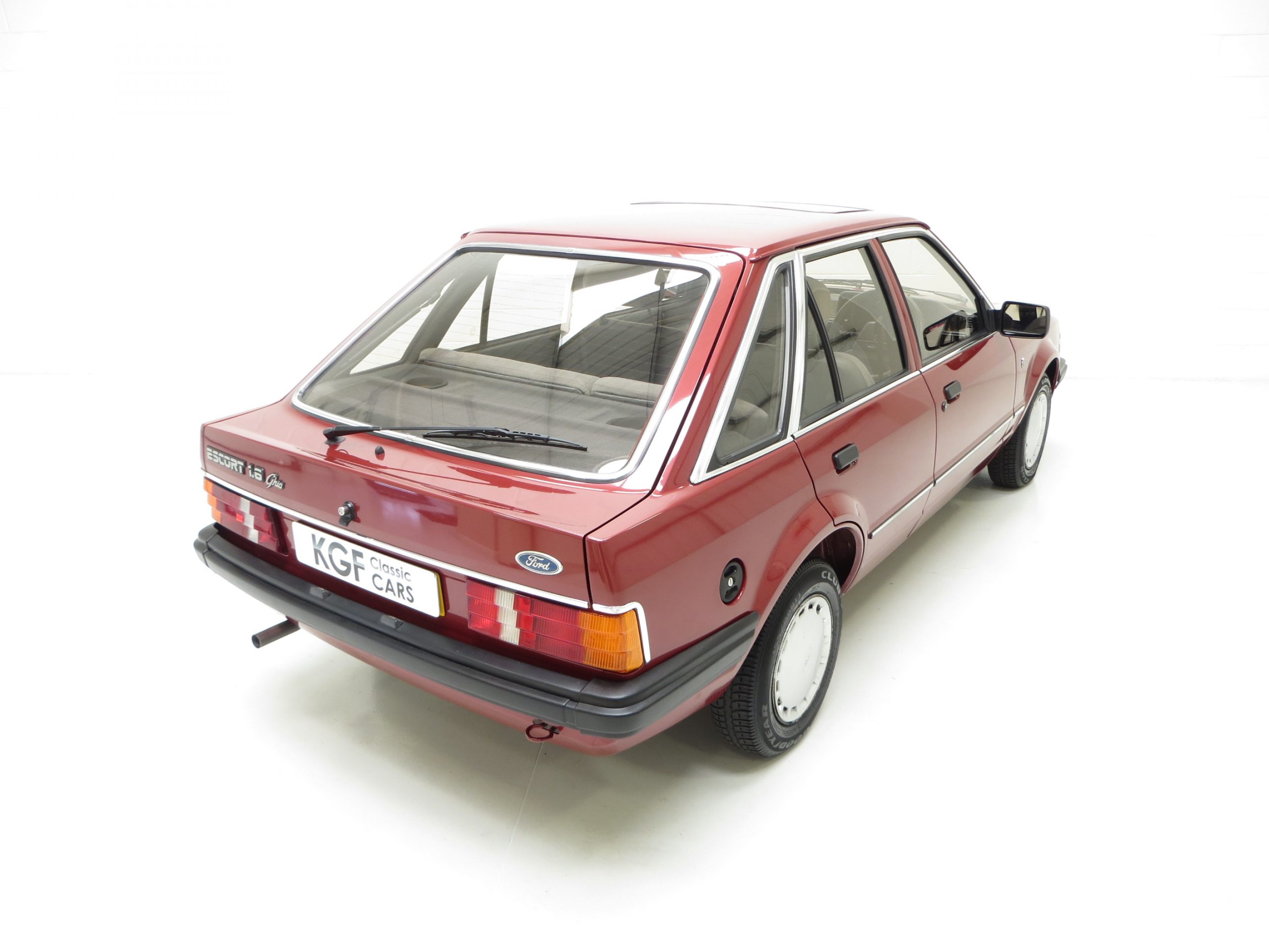 Ford Escort Mk3 1.6 Ghia – KGF