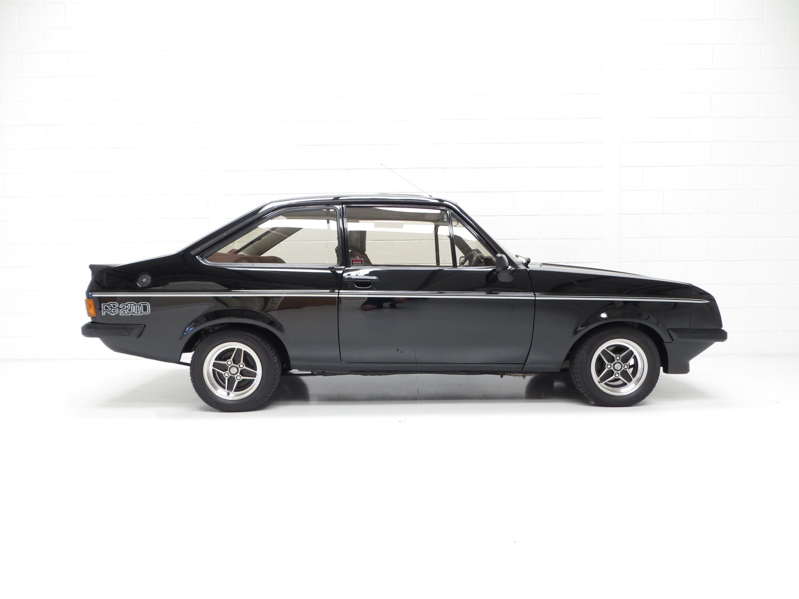 Ford Escort RS2000 Custom – KGF