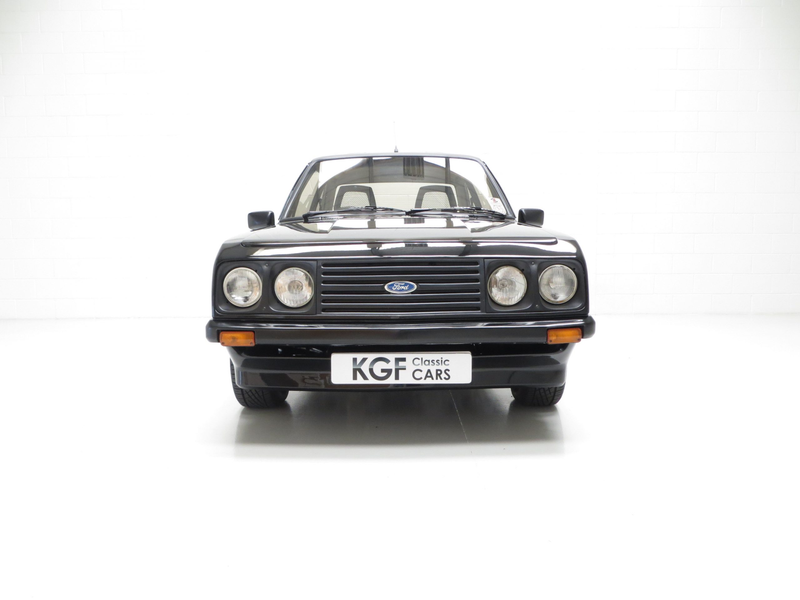 Ford Escort RS2000 Custom – KGF