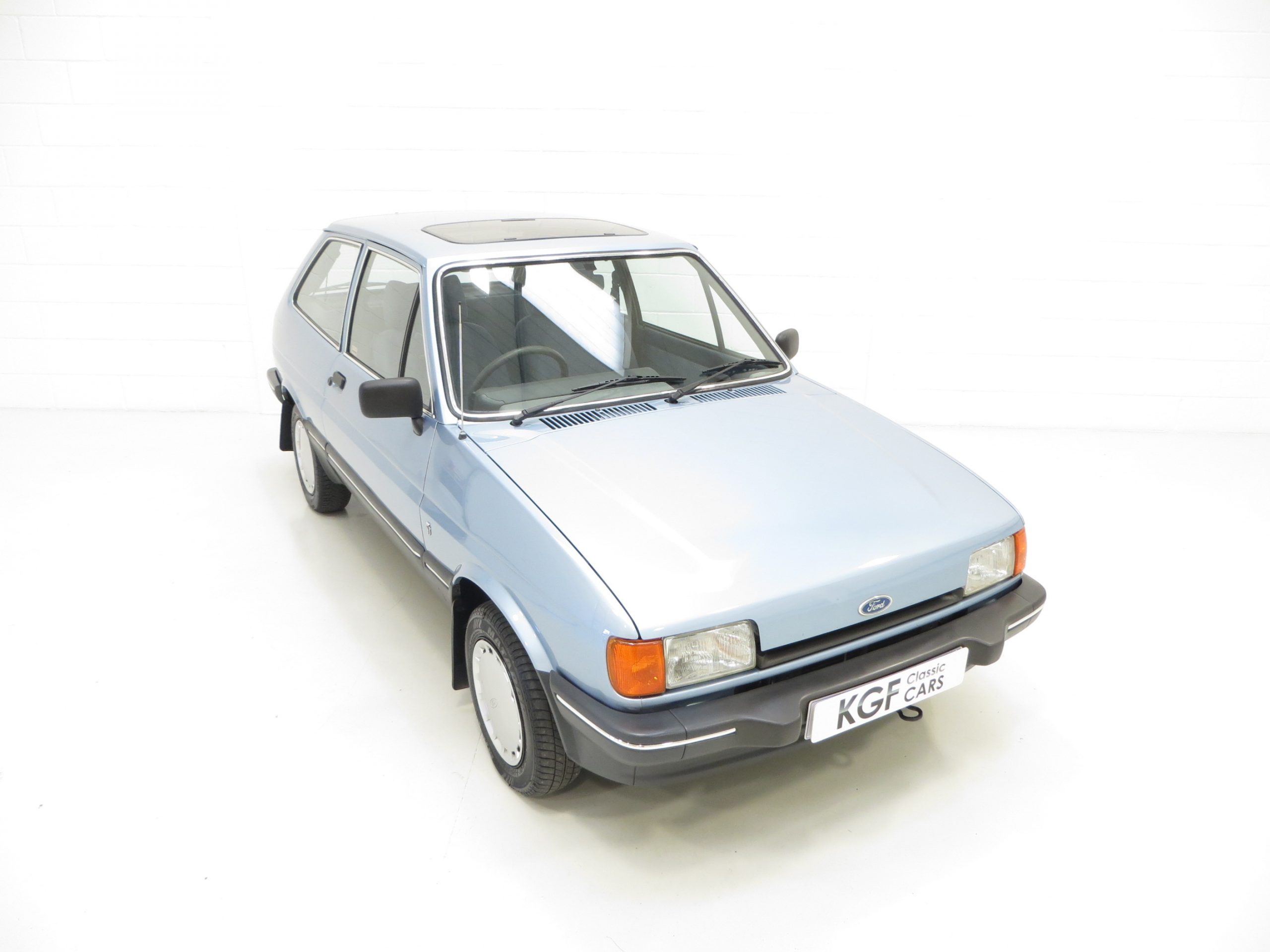 Ford Fiesta Mk2 1.1 Ghia – KGF