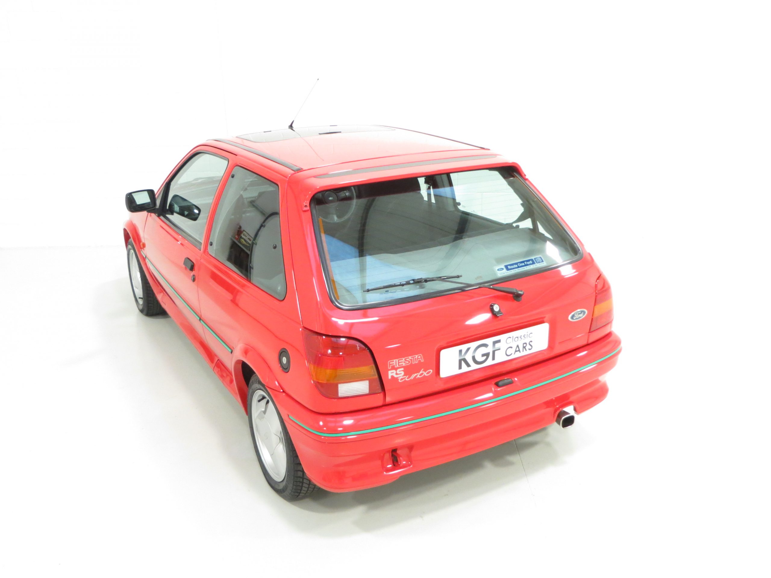 Ford Fiesta RS Turbo – KGF