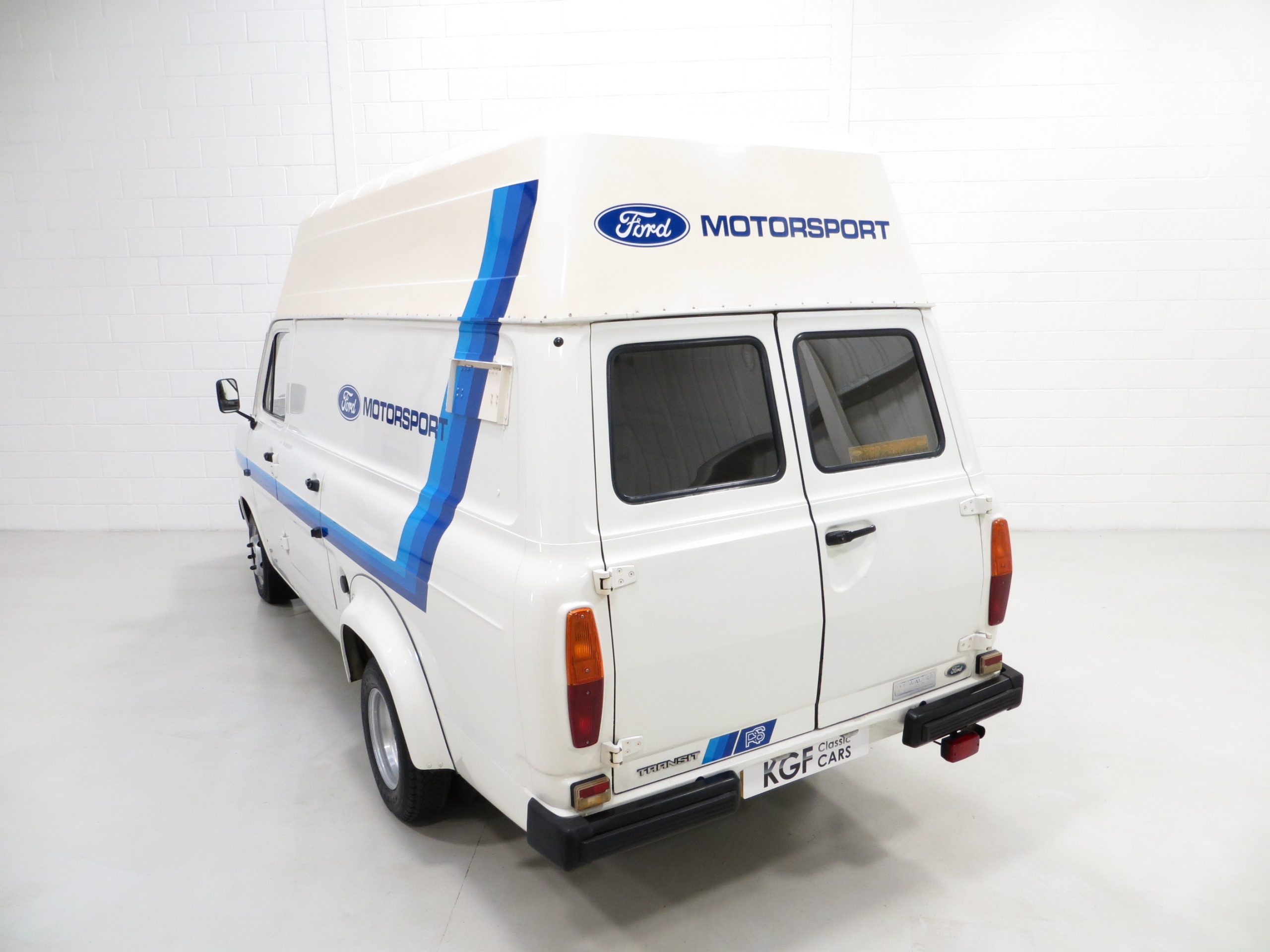 Ford Transit Mk2 Van 190 – KGF