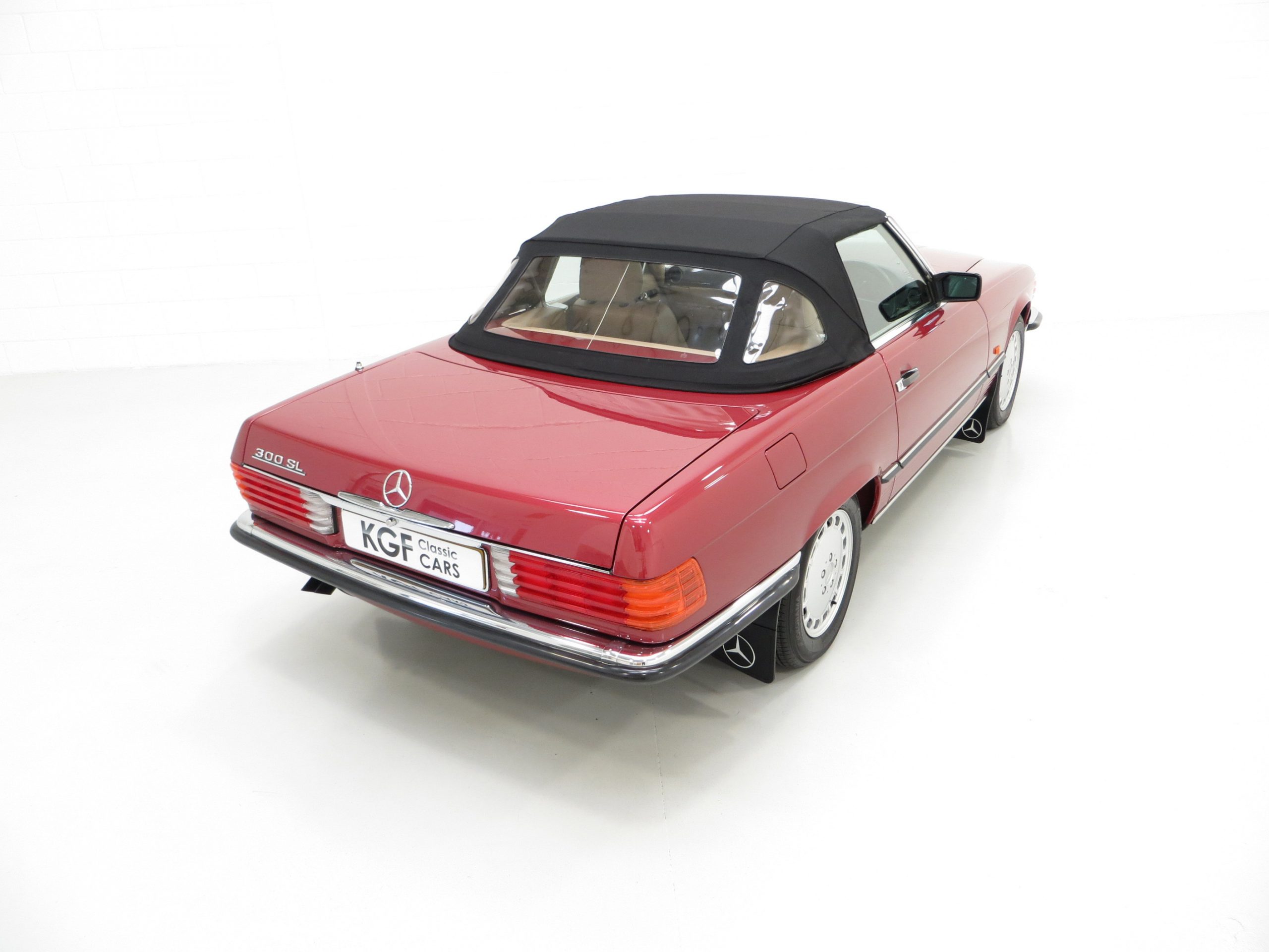 Mercedes Benz 300SL R107 – KGF