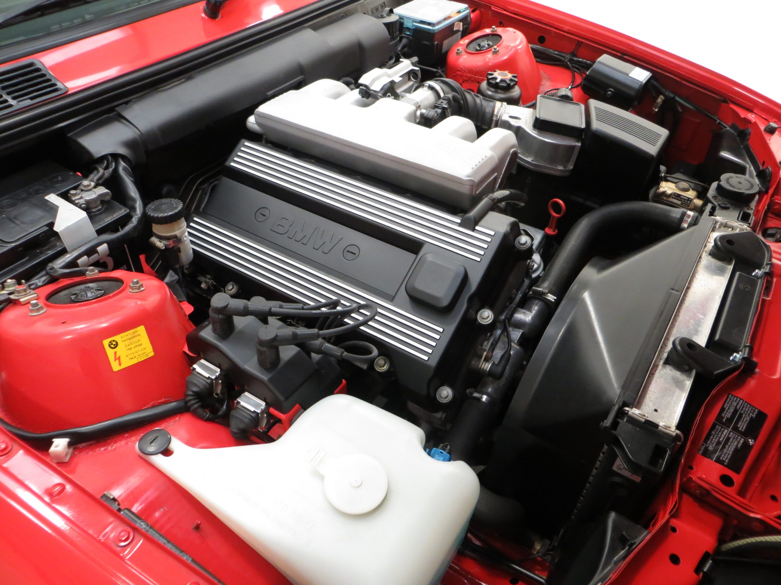 BMW E30 318is – KGF