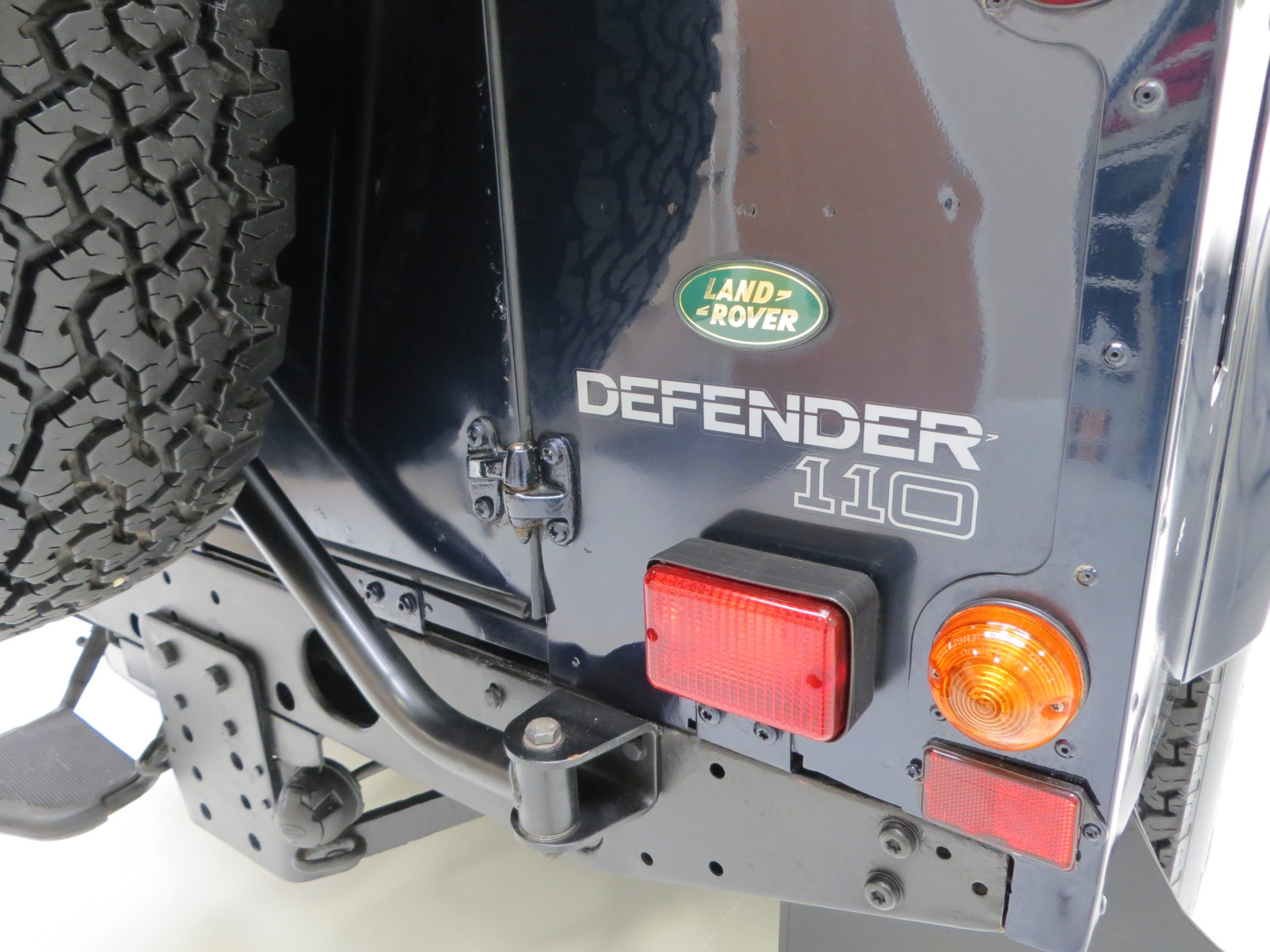 Land Rover Defender 110 County TD5 – KGF