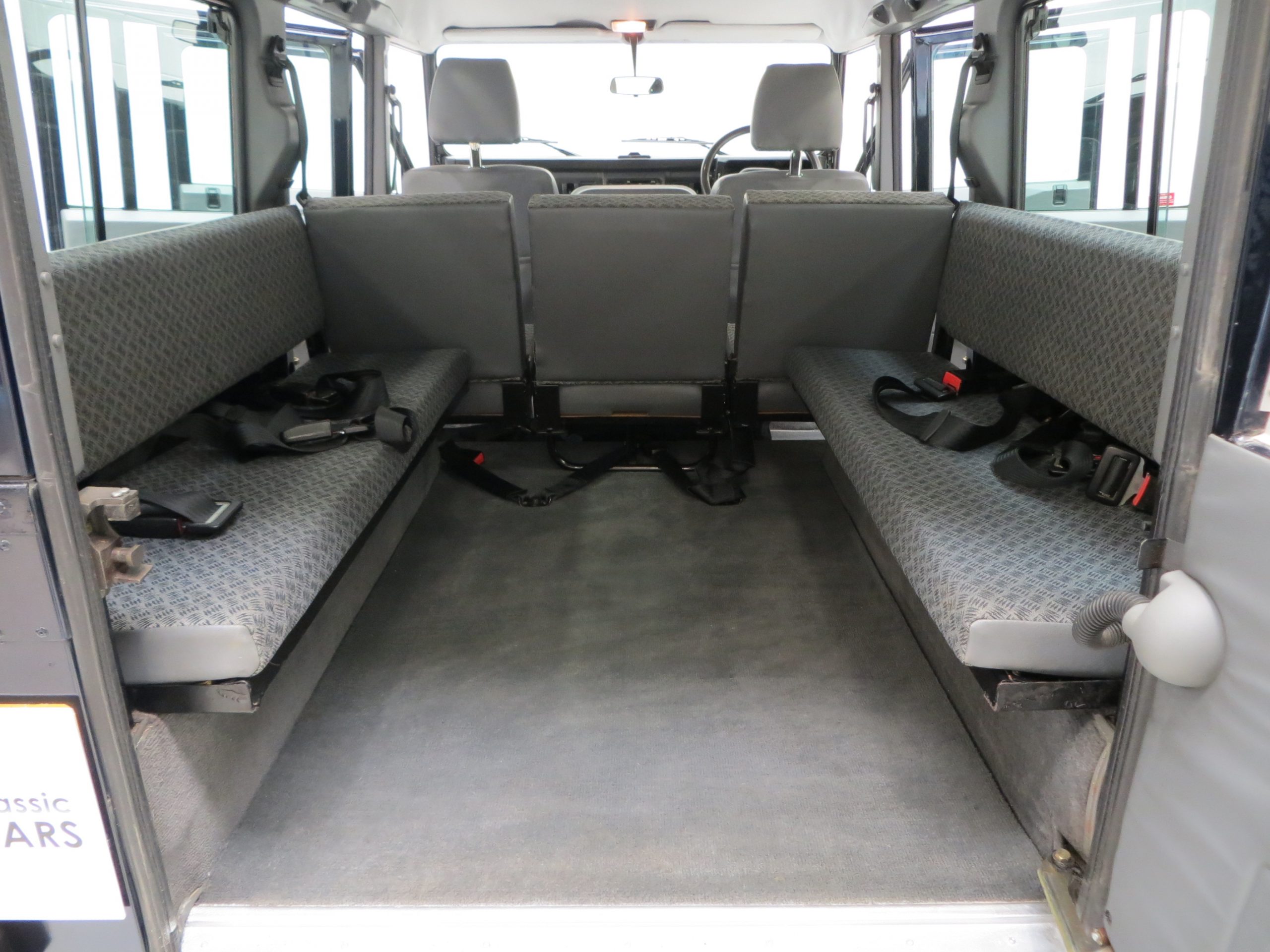 Land Rover Defender 110 County TD5 – KGF