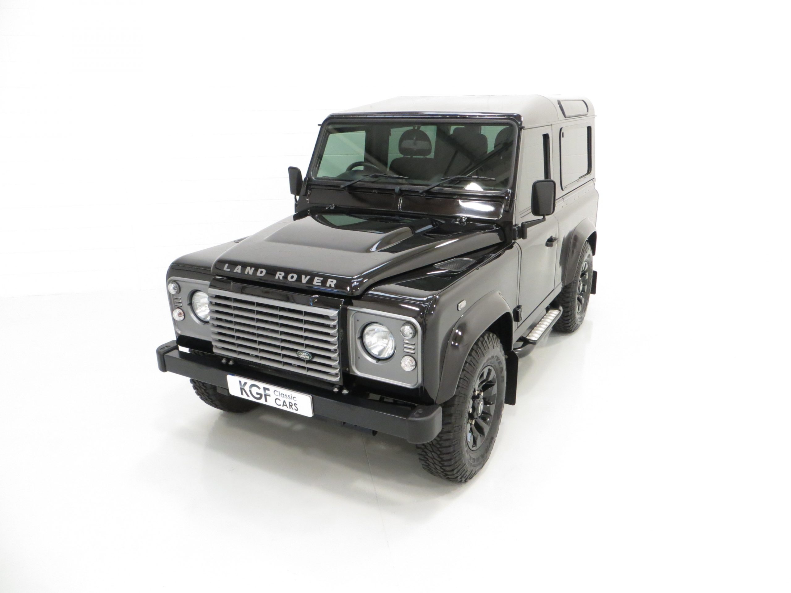 Land Rover Defender 90 XS – KGF