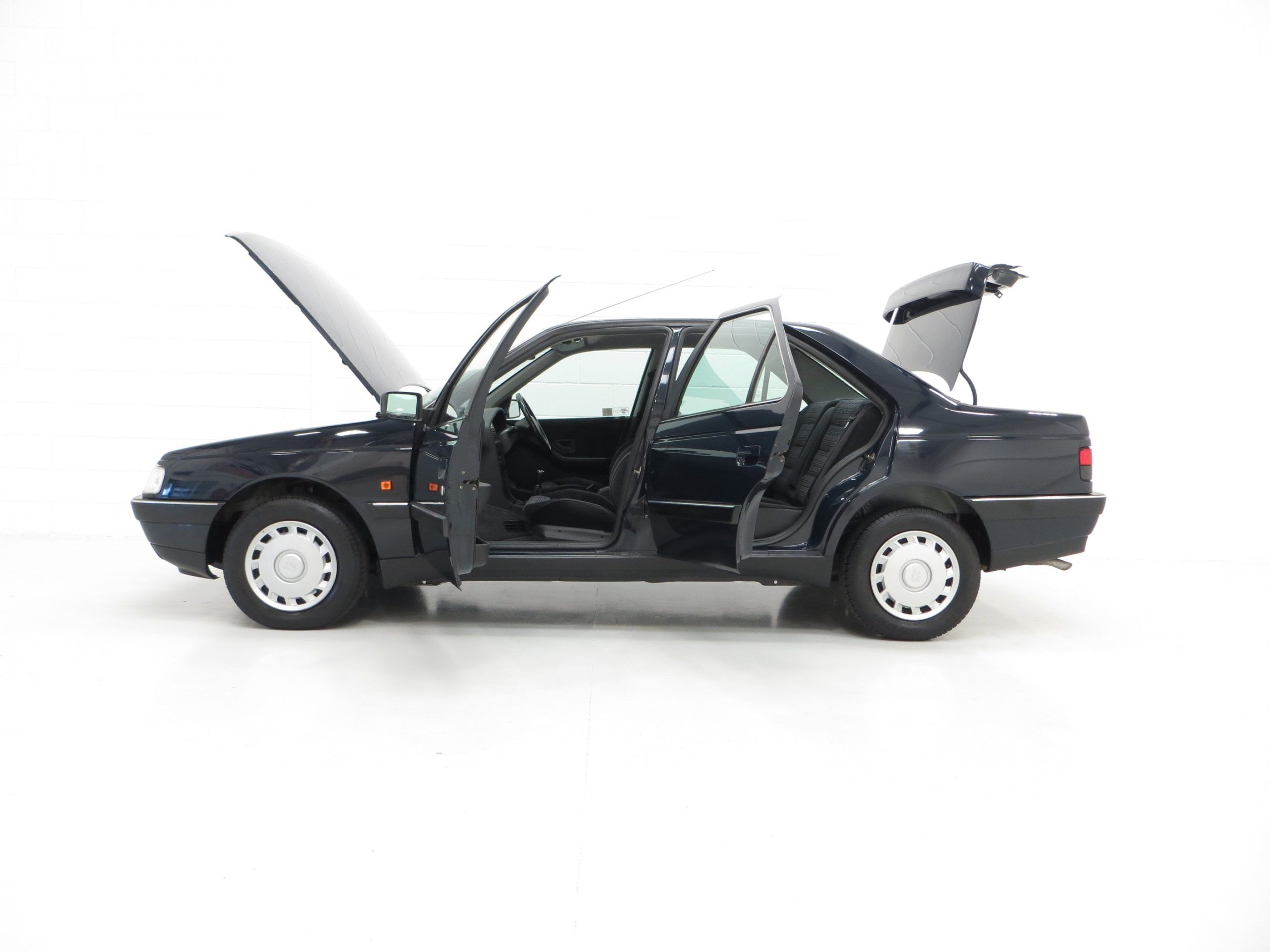 Peugeot 405 GLX – KGF