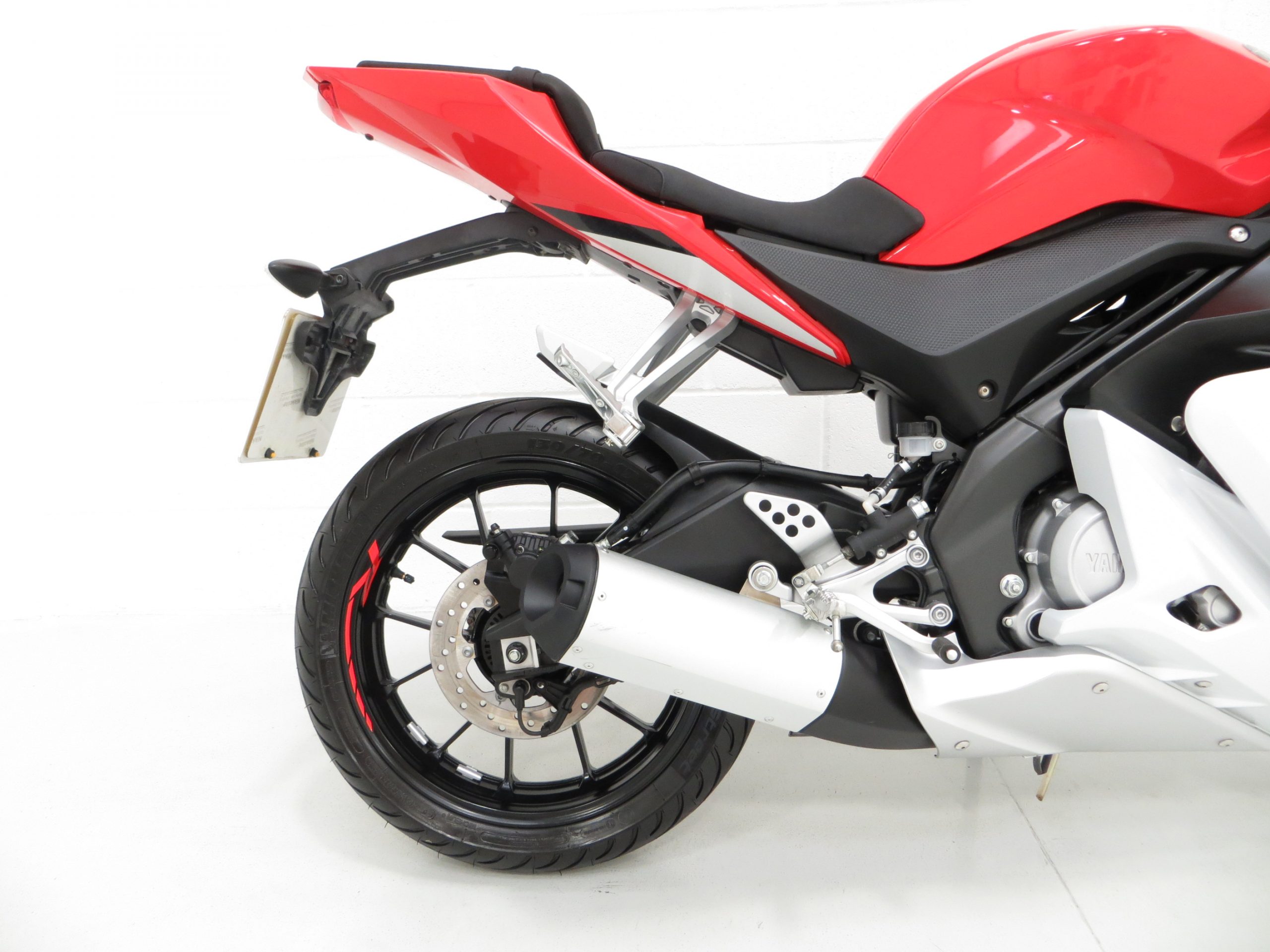 Yamaha YZF-R125 – KGF