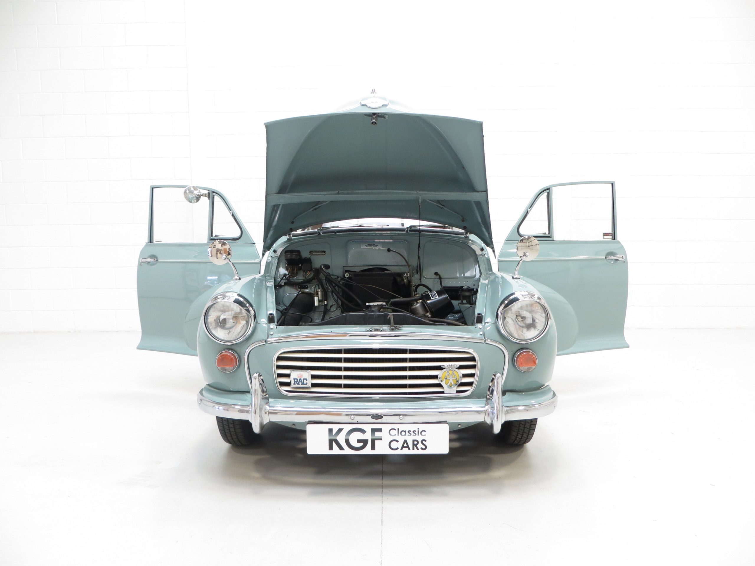 Morris Minor 1000 Convertible – KGF