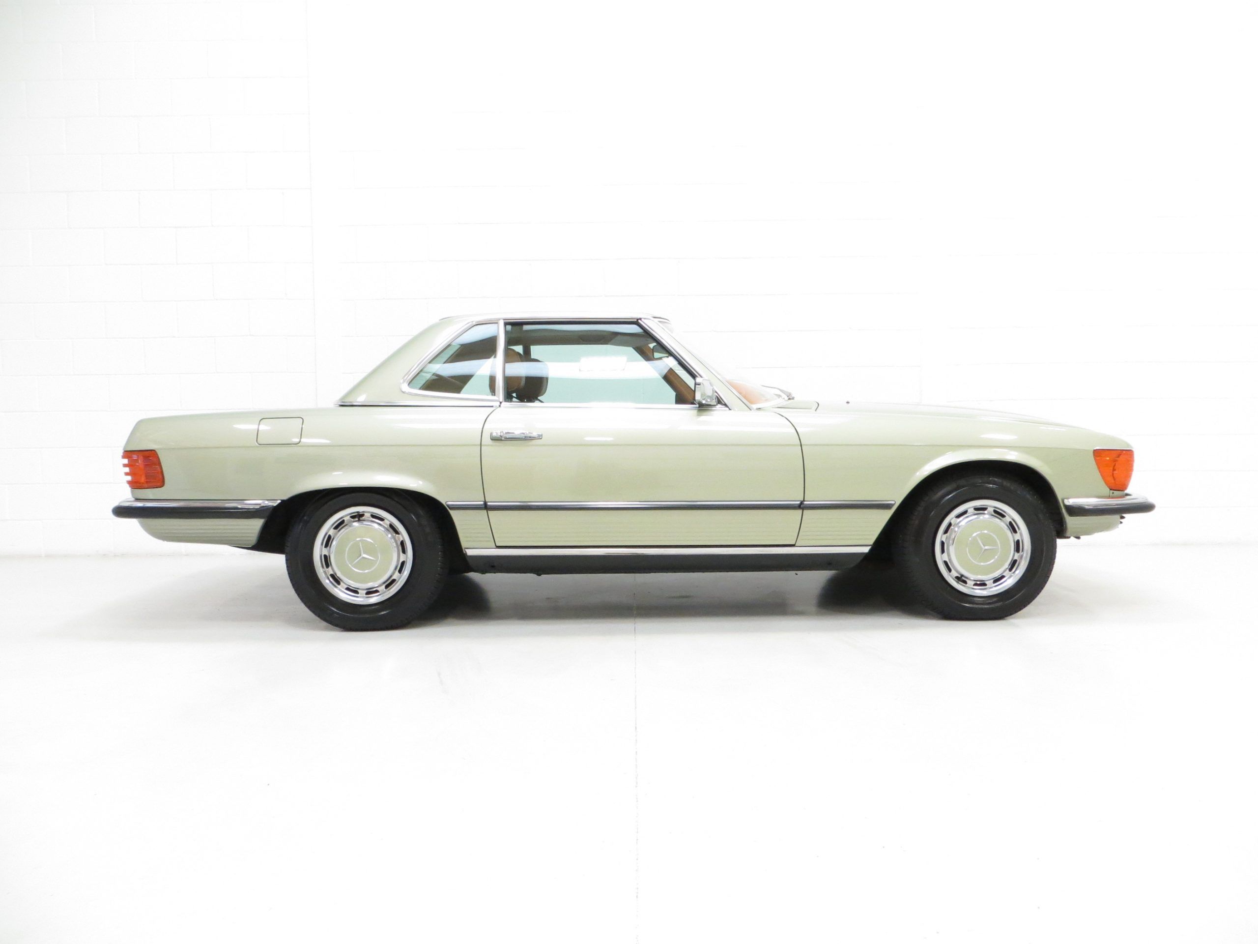 Mercedes Benz 280SL R107 – KGF