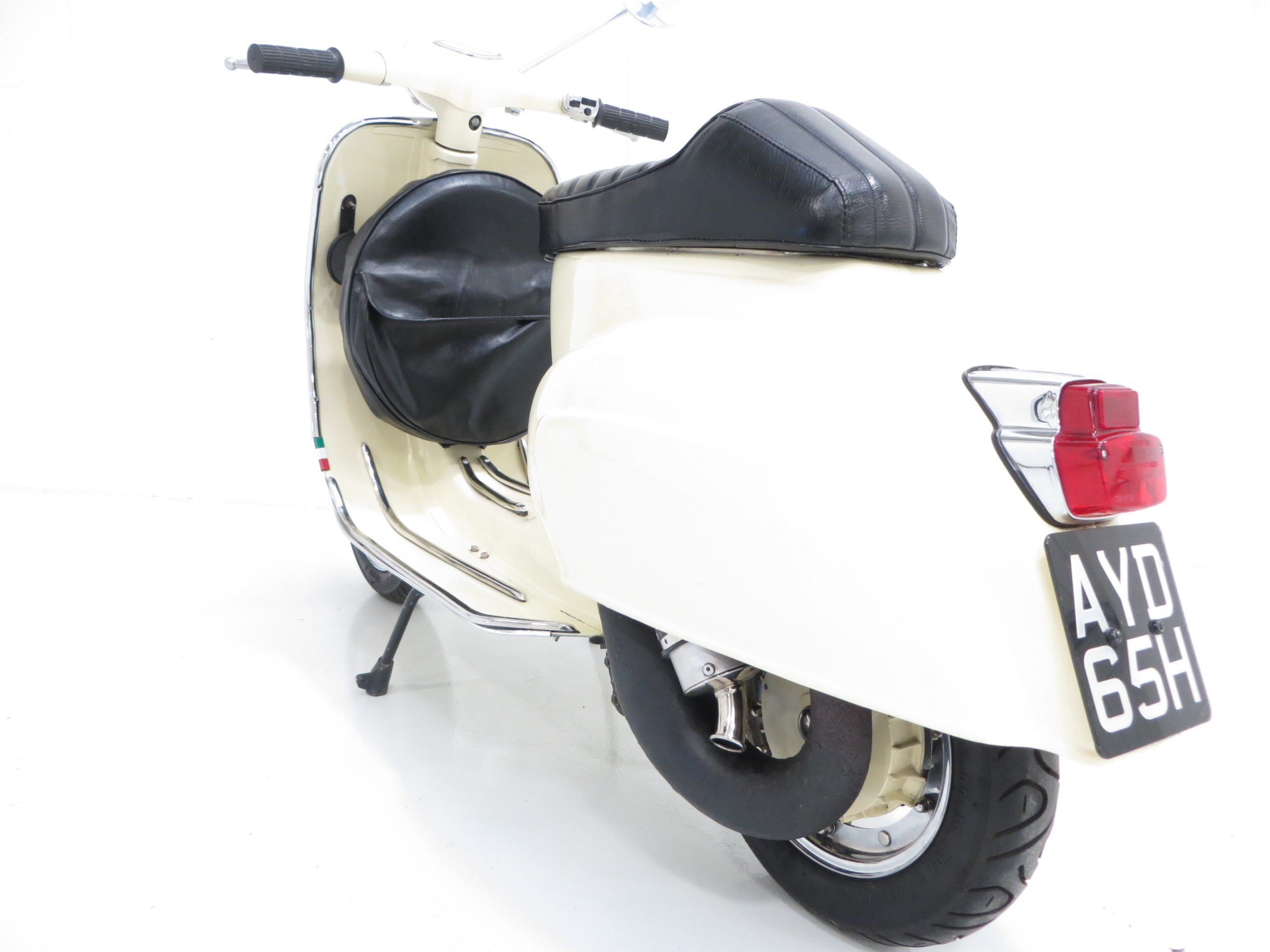 Piaggio Vespa Smallframe – KGF