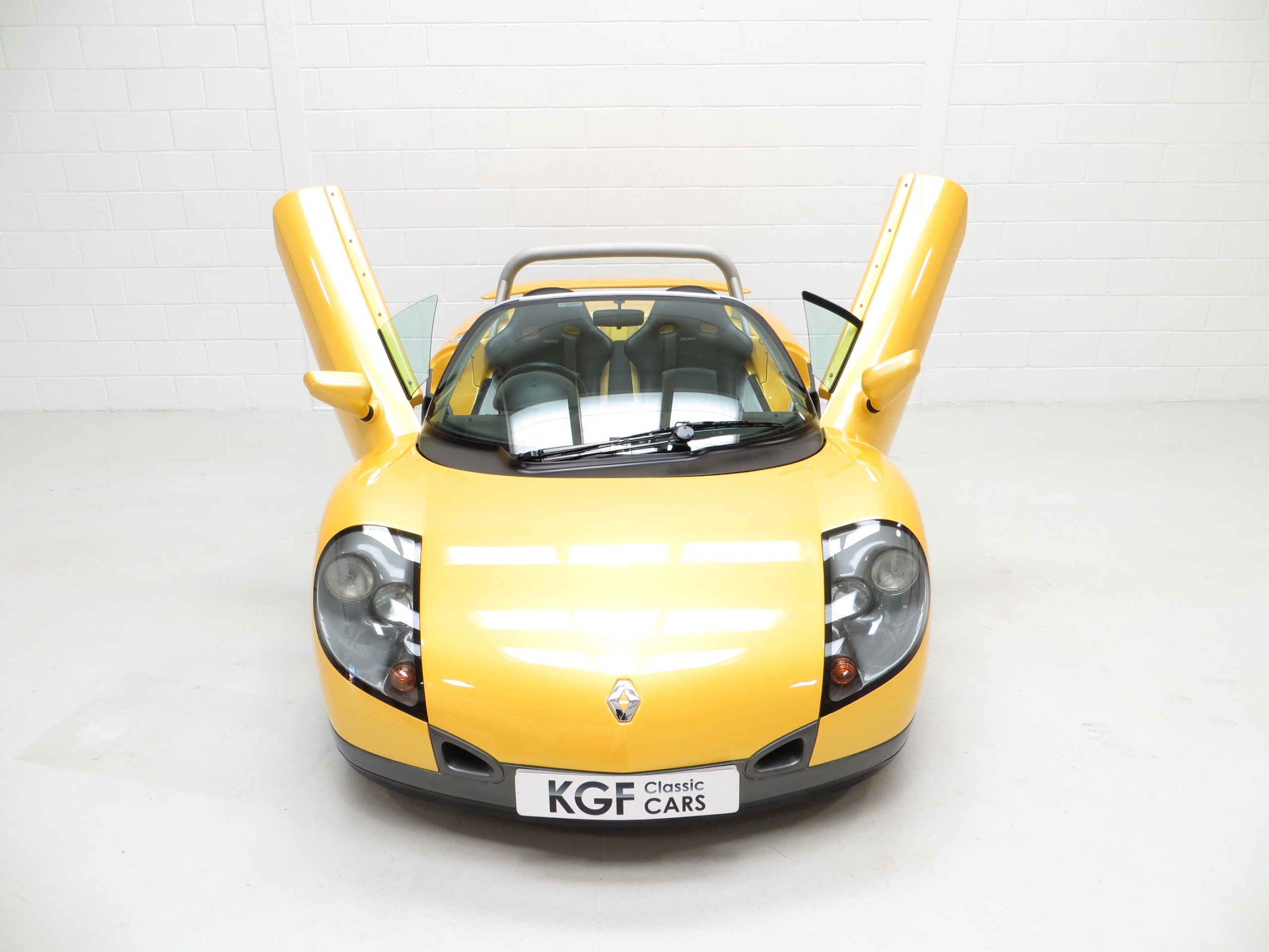 Renault Sport Spider – KGF