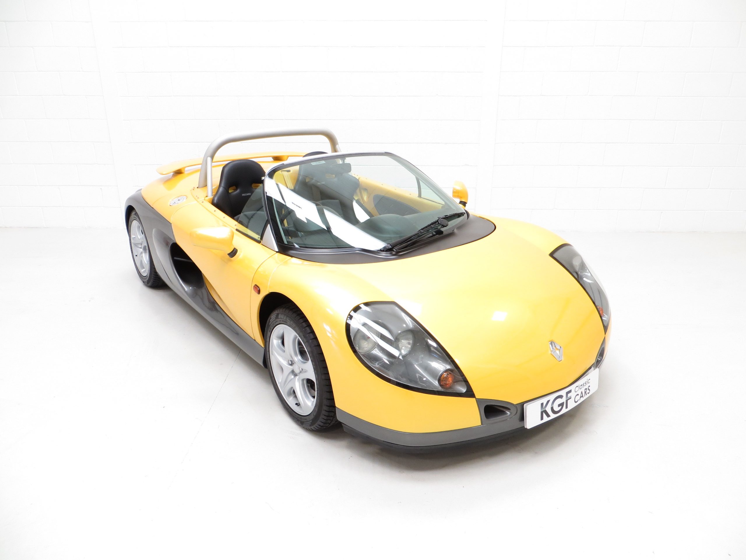 Renault Sport Spider – KGF