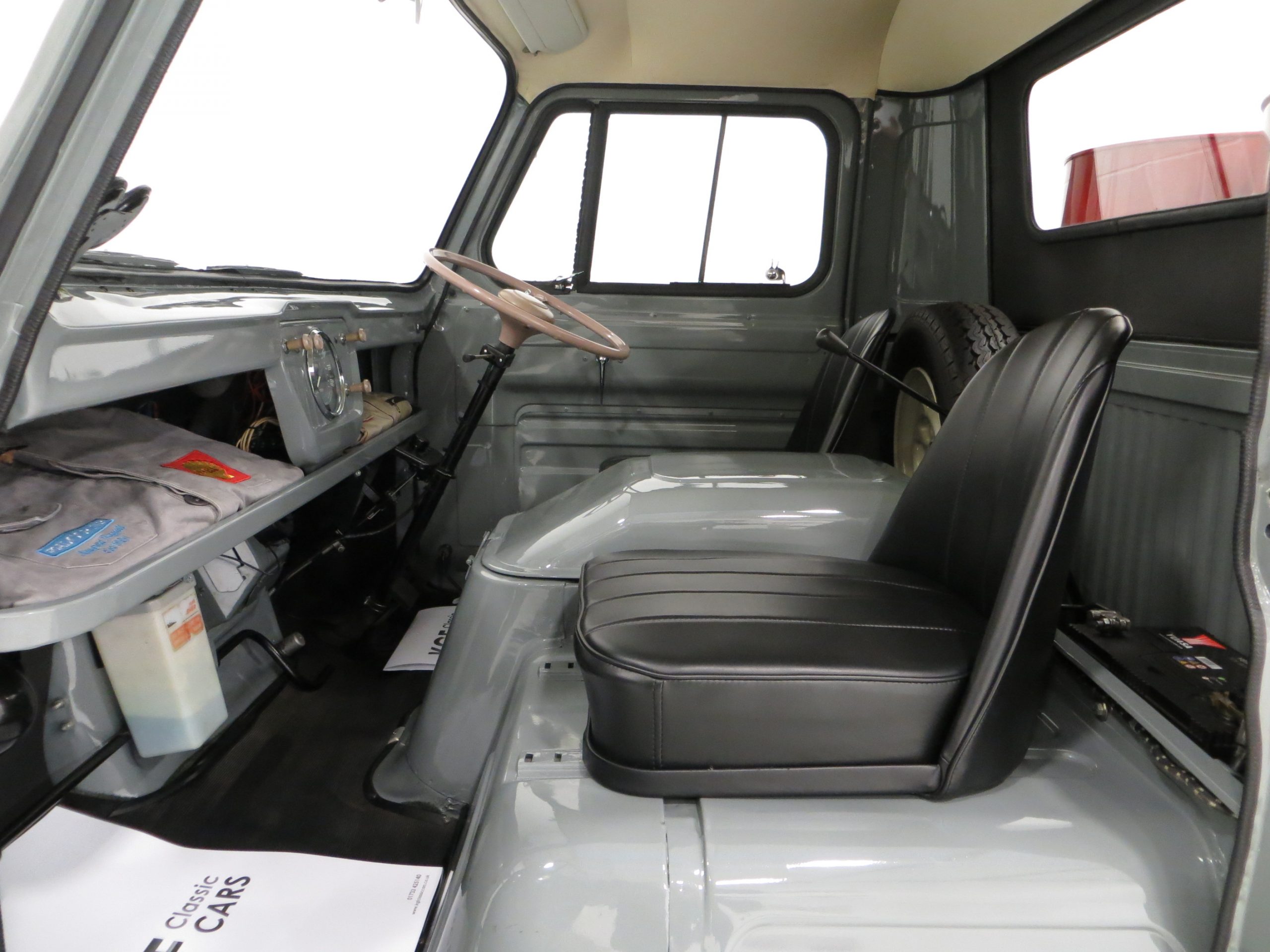 Standard Atlas 10cwt Pick-Up – KGF