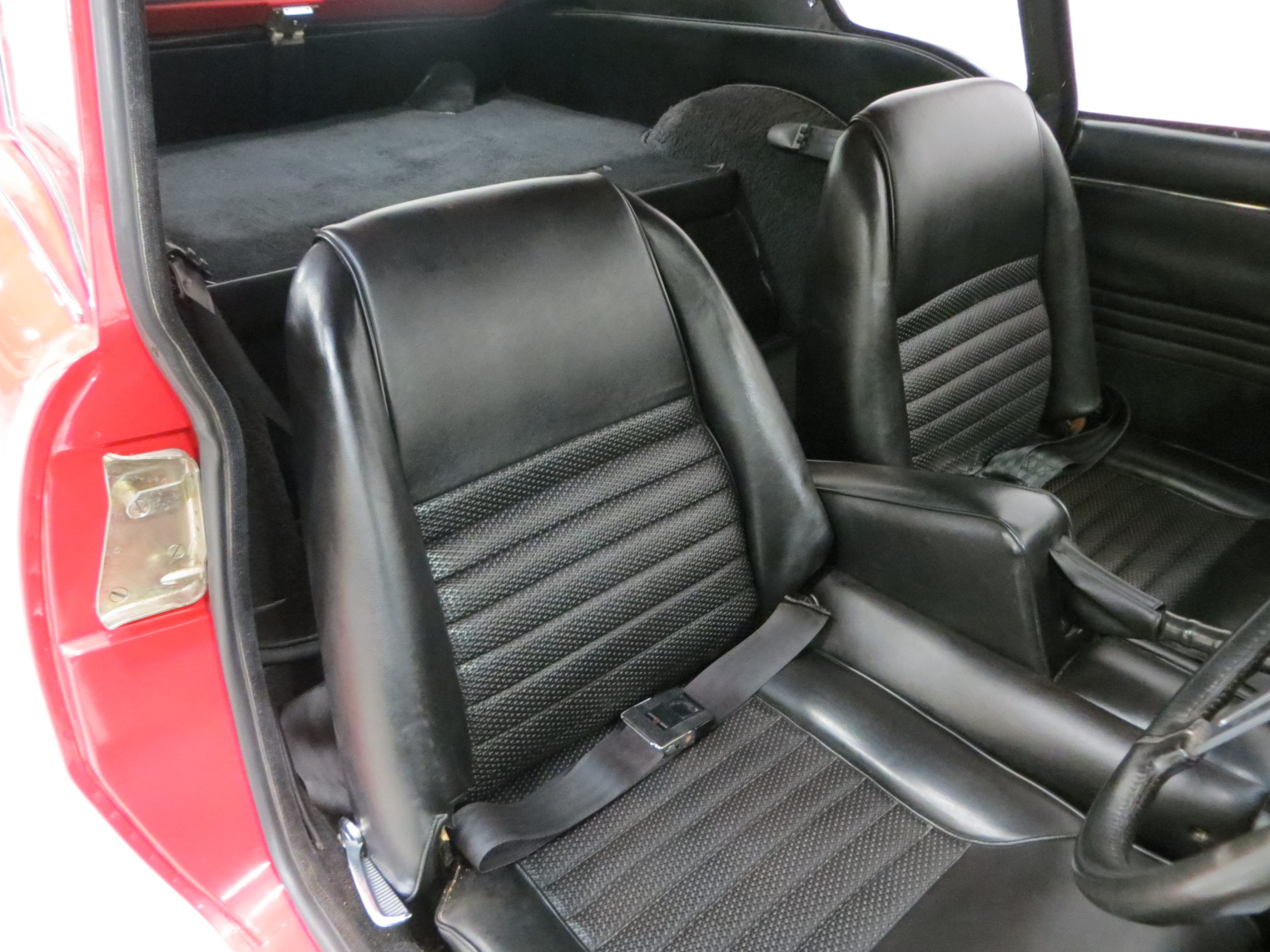 Triumph GT6 Mk2 – KGF